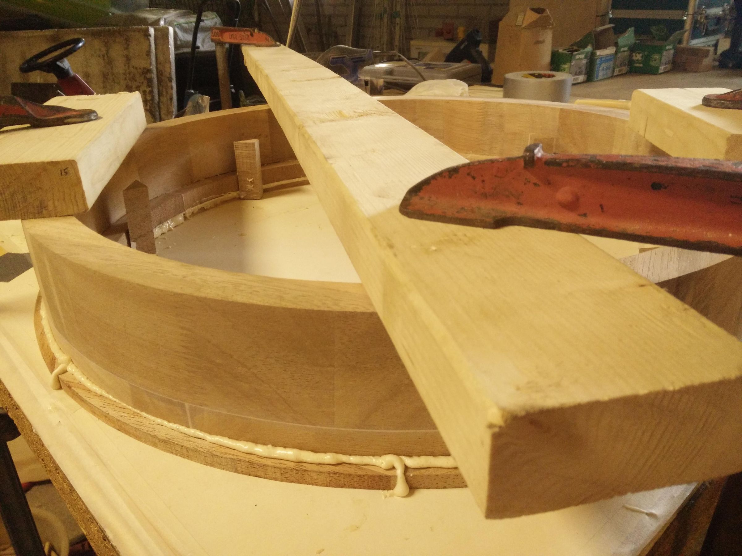 How to Make a Round Window Frame : 6 Steps (with Pictures) - Instructables