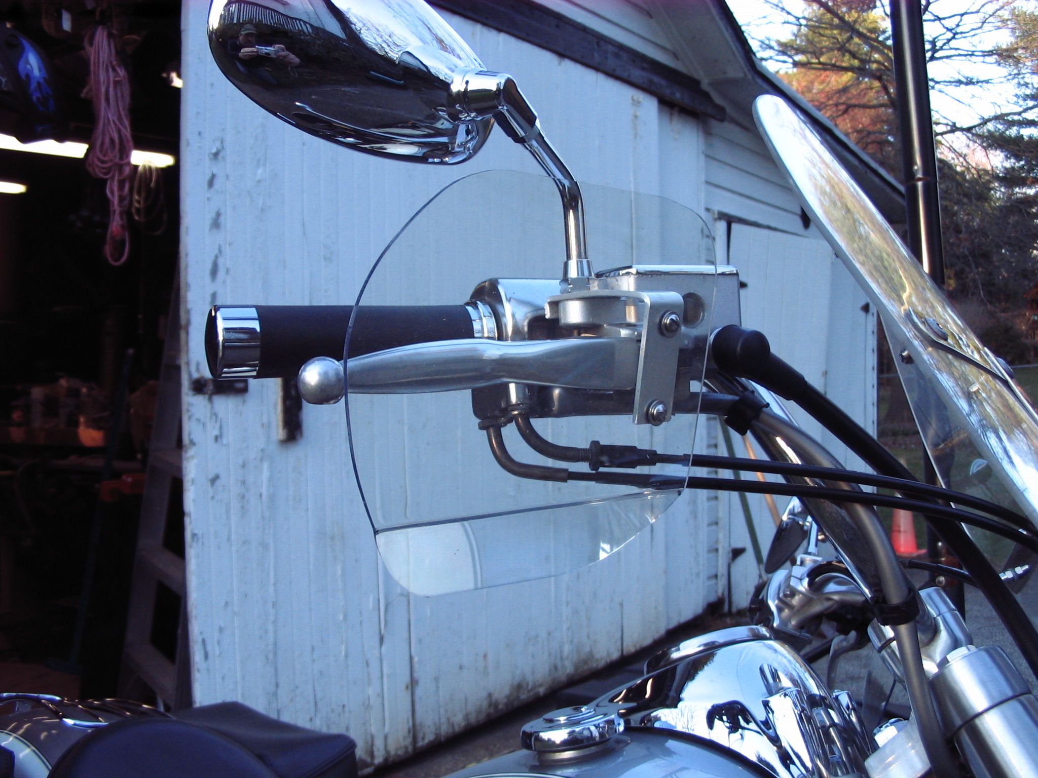 Motorcycle Hand Wind Deflectors Version 2.1 : 6 Steps - Instructables