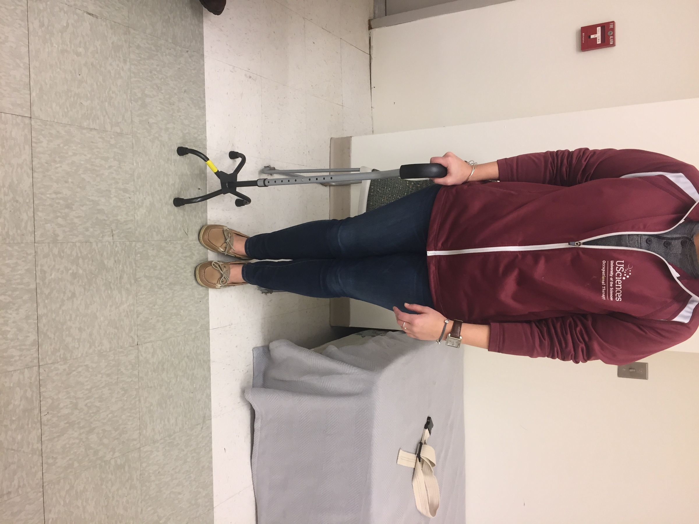 How to Use a Quad Cane : 6 Steps - Instructables