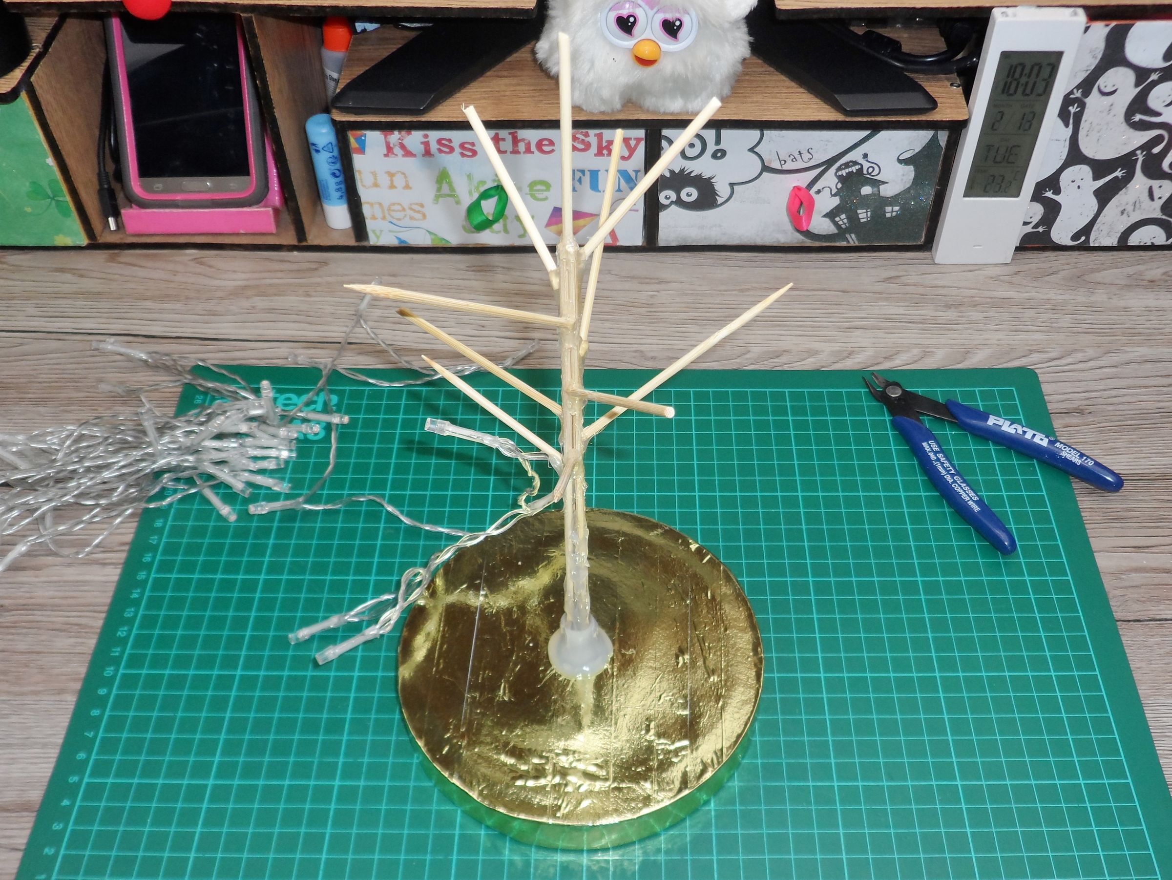 Build Your Own Fairy Light Tree : 9 Steps (with Pictures) - Instructables