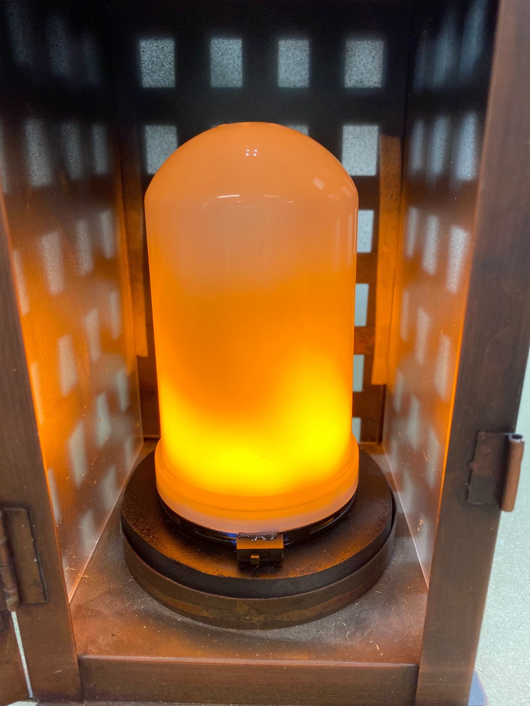 Super Simple Battery Powered Flame Light : 6 Steps (with Pictures ...