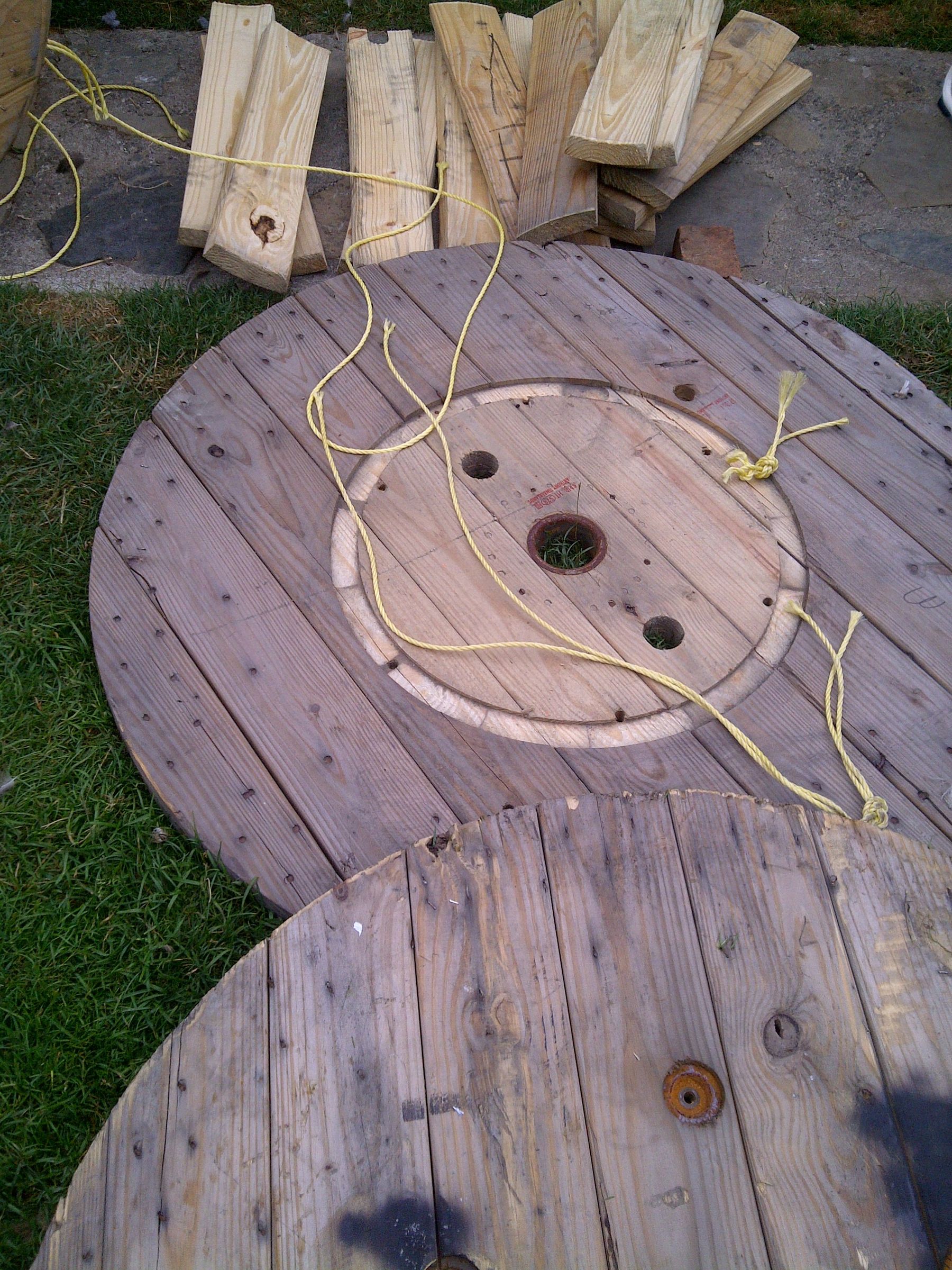 Cable Spool Duck House : 7 Steps (with Pictures) - Instructables