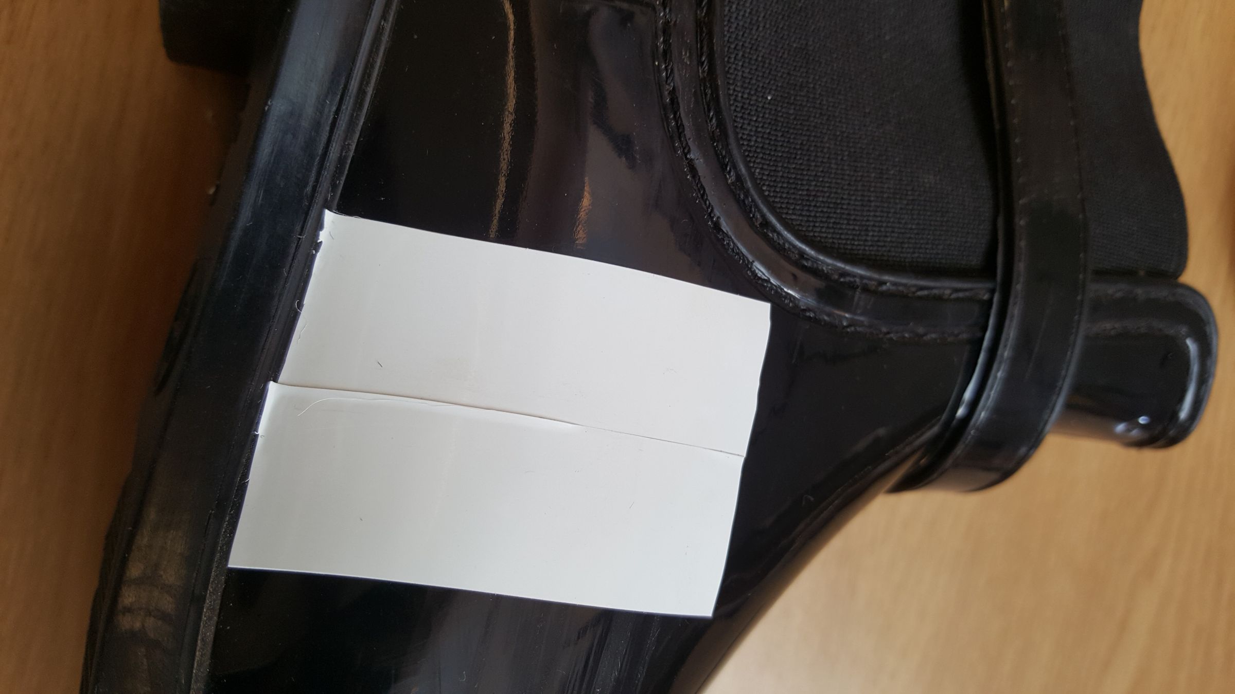 Temporary Makeover Shoes Using Tape : 6 Steps - Instructables