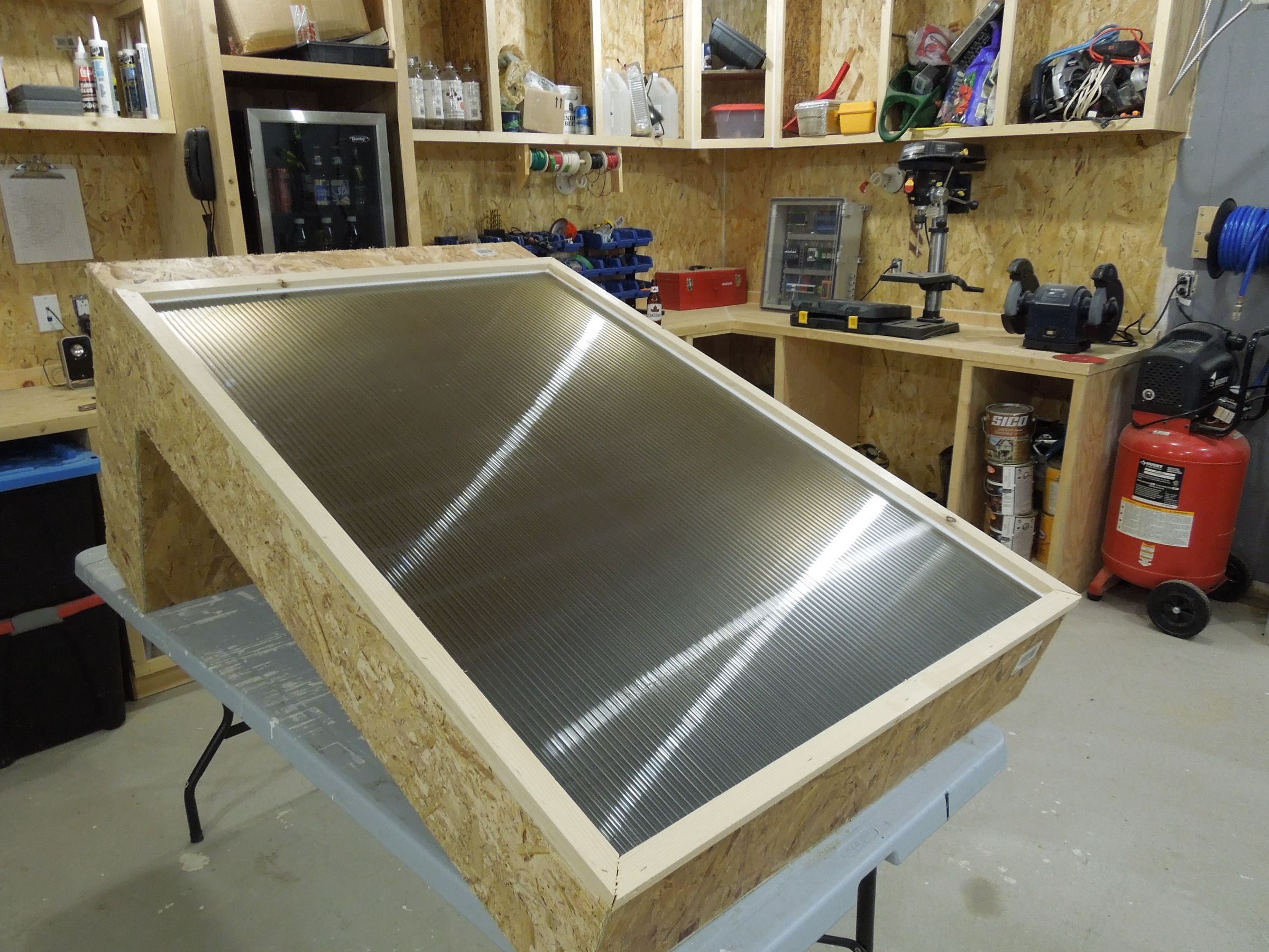 Window Mounted Solar Hot Air Furnace (Aluminum Soffit Based) : 11 Steps ...