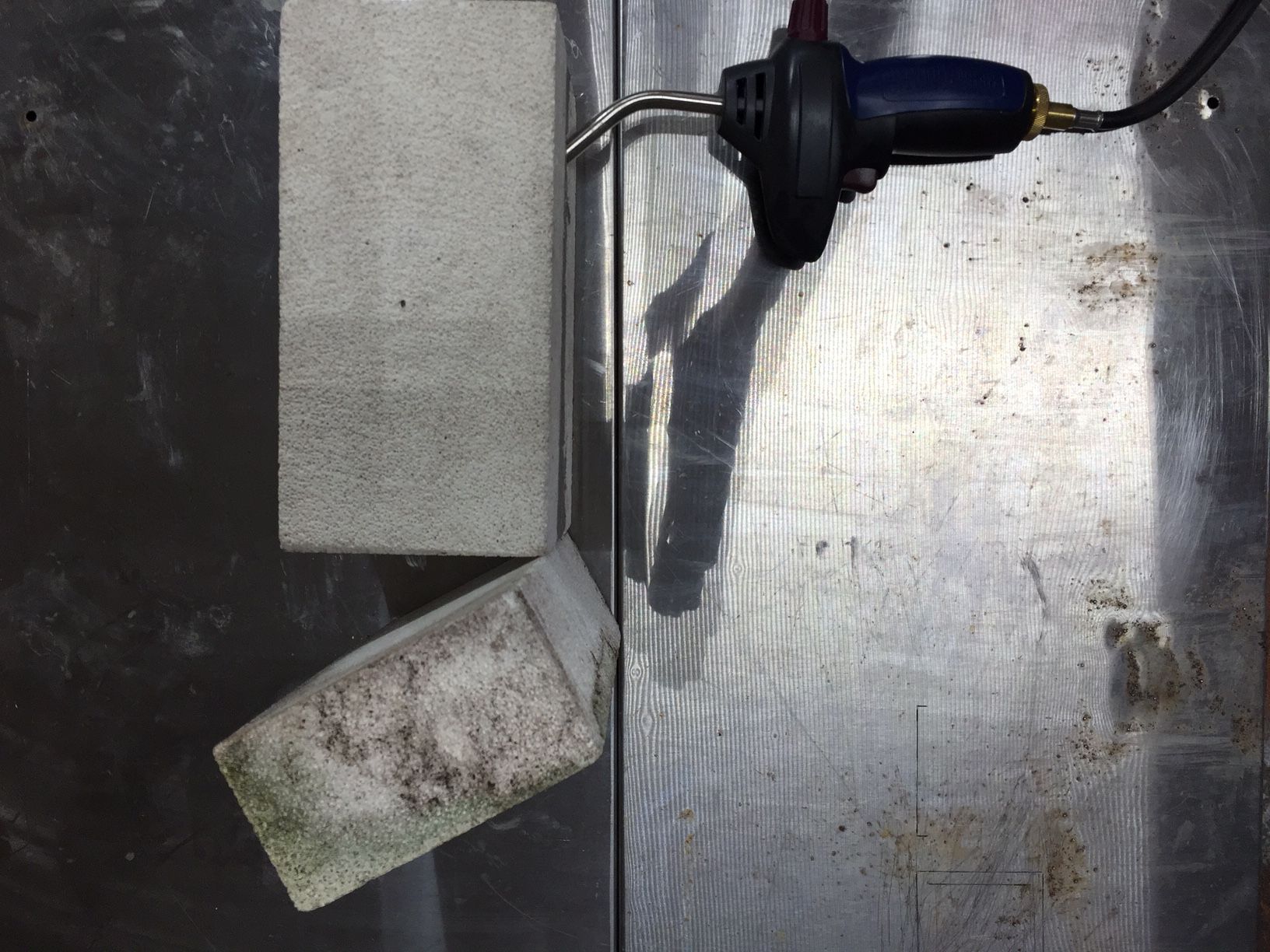 How to Make a Mini Forge : 14 Steps (with Pictures) - Instructables