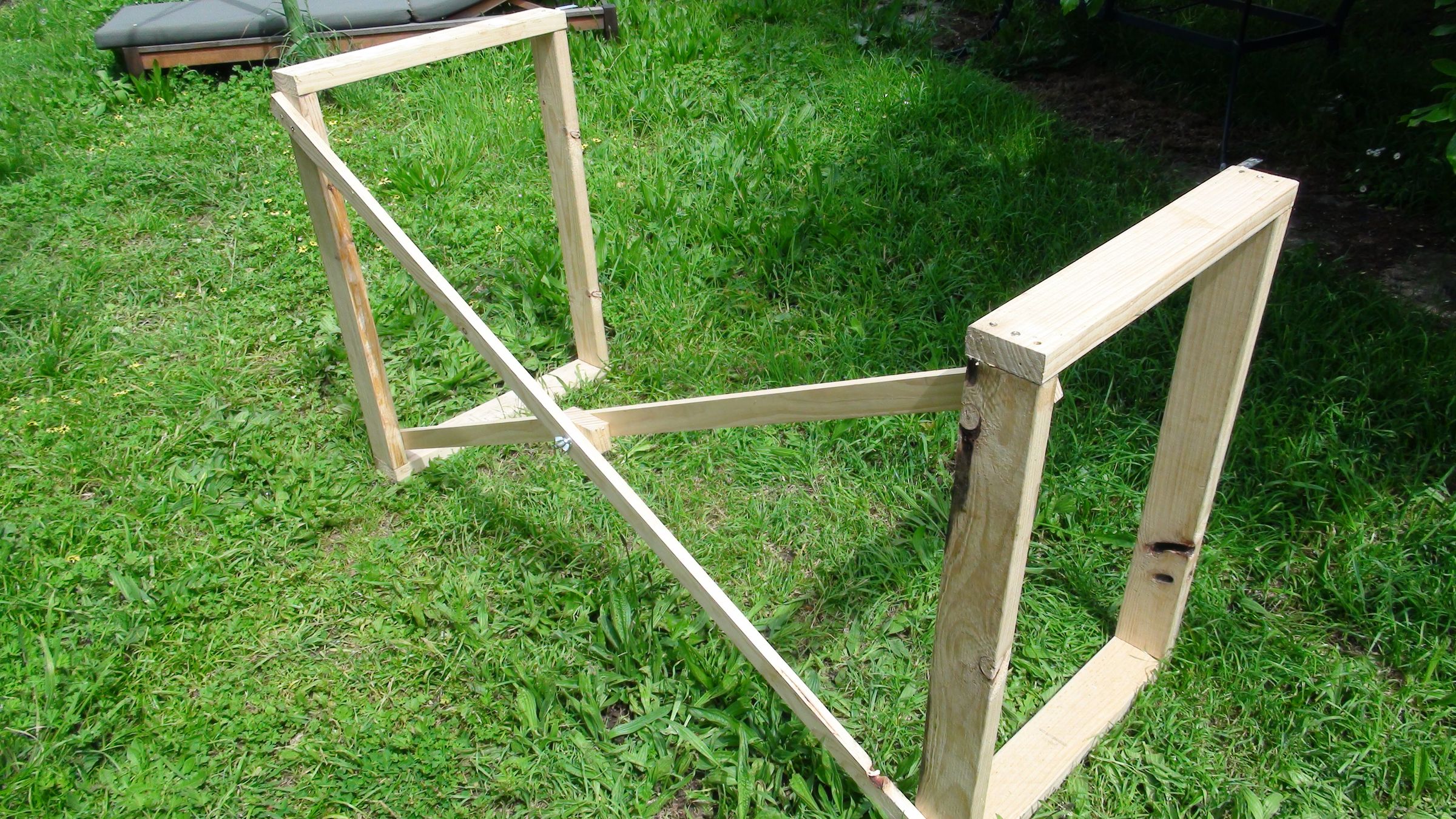 Reclaimed Garage Door Bench Table : 8 Steps (with Pictures) - Instructables