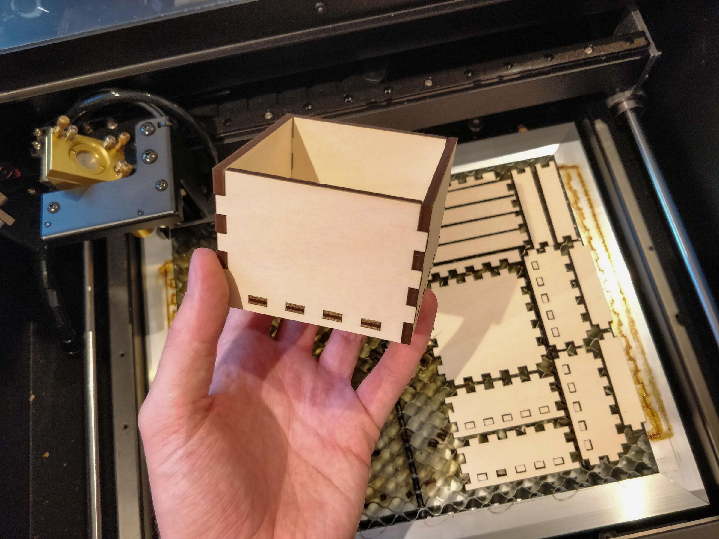 Laser Cut Wooden Puzzle Box : 3 Steps (with Pictures) - Instructables