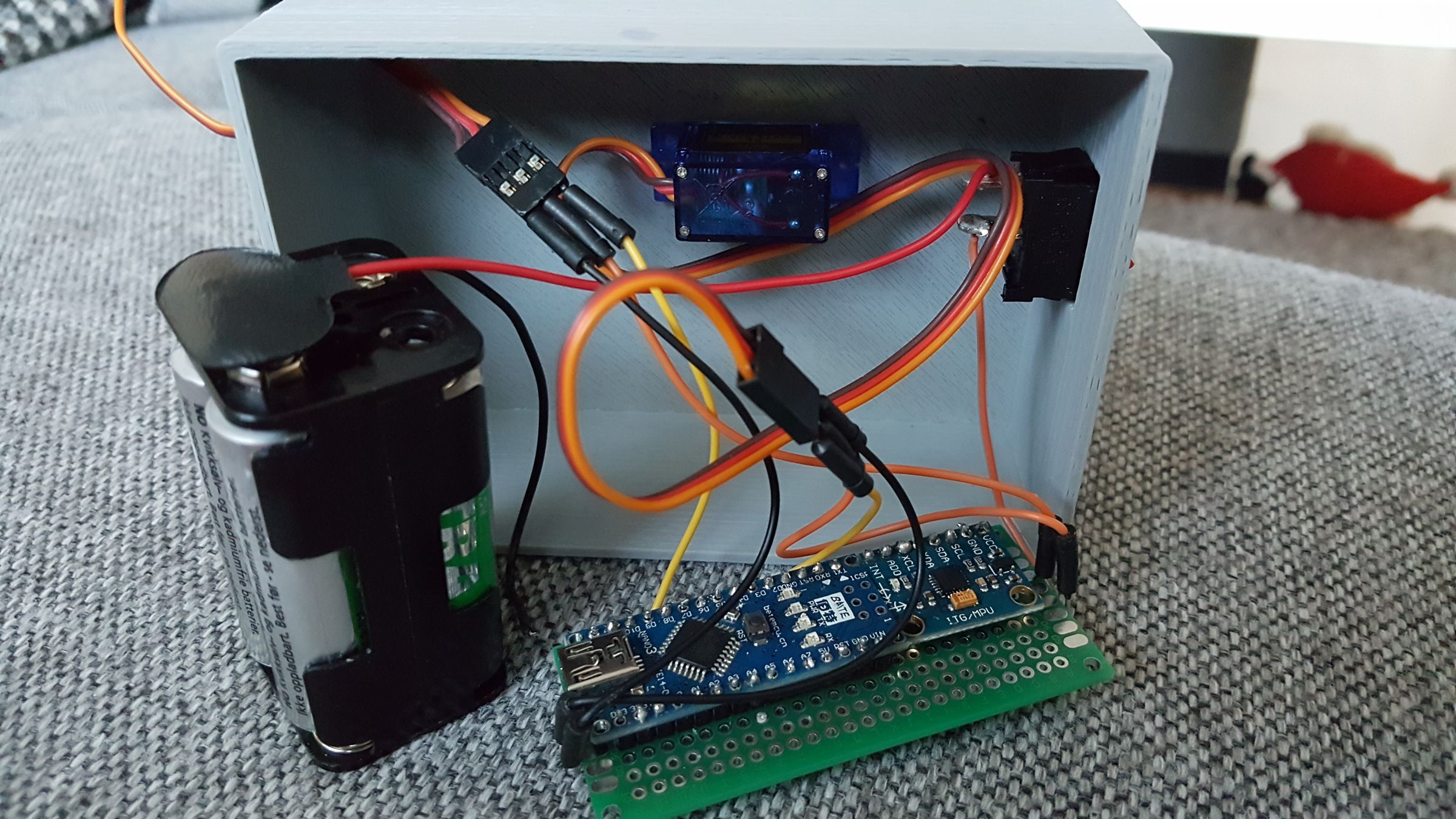 Arduino Gimbal With Micro Servos : 3 Steps (with Pictures) - Instructables