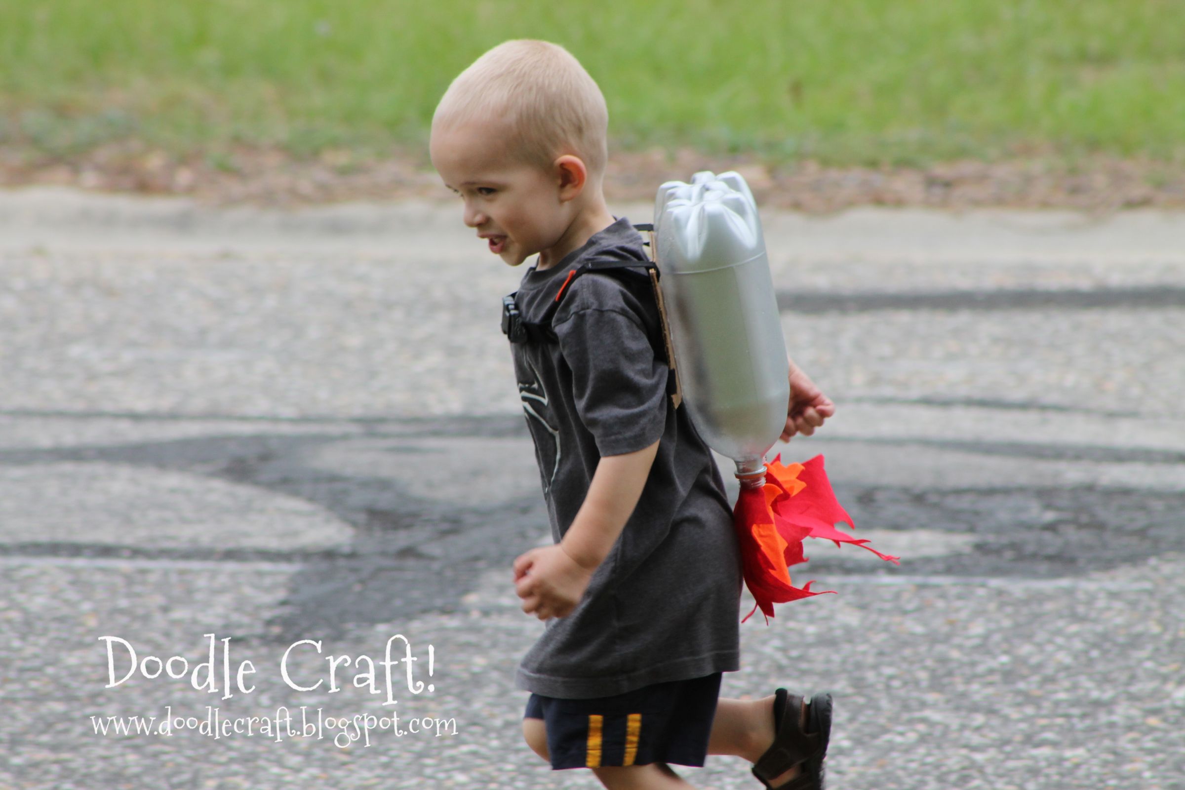 Kids Super Sci-Fi Rocket Fueled Jet Pack Made for Pennies! : 5 Steps ...