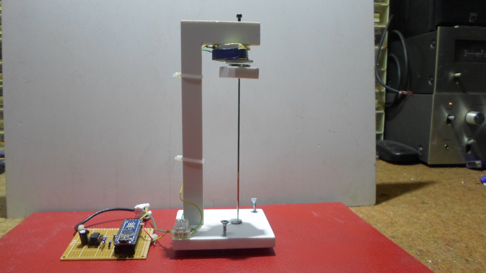 Extremely Sensitive Cheap Homemade Seismometer : 8 Steps (with Pictures ...