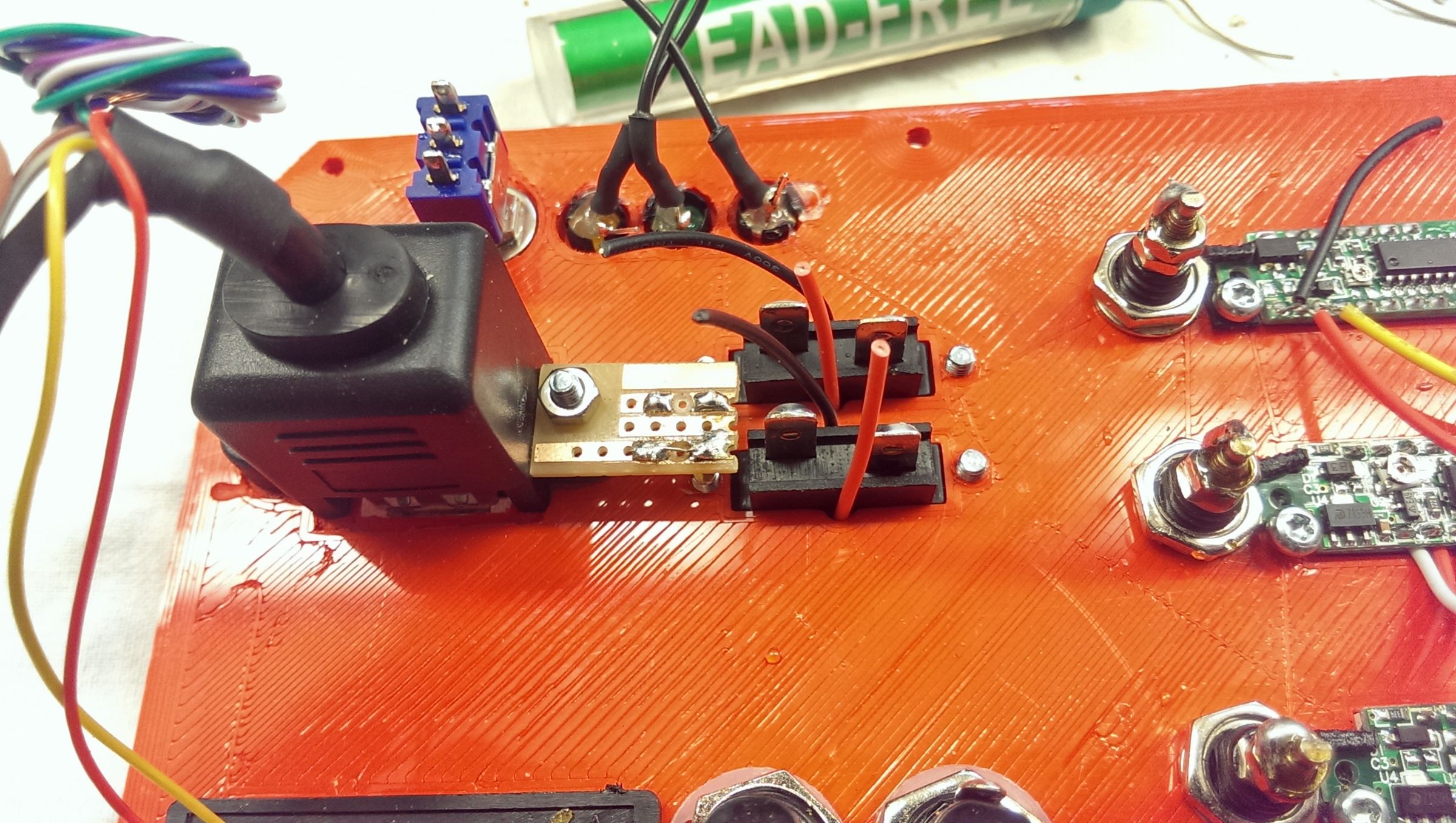 Lab ATX Powersupply : 10 Steps (with Pictures) - Instructables