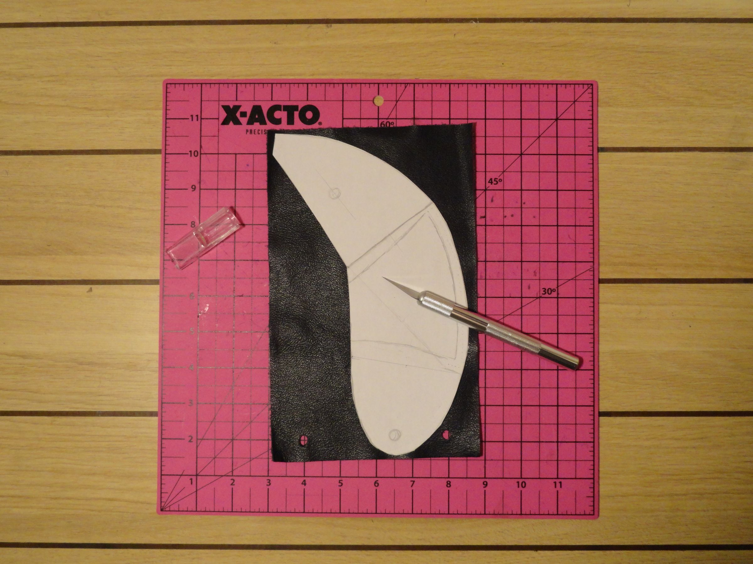 Leather Hatchet Sheath : 9 Steps (with Pictures) - Instructables