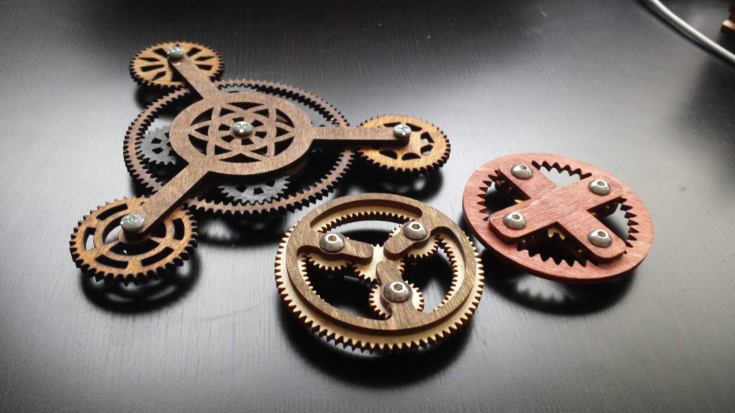 Wooden Gear Trains : 17 Steps (with Pictures) - Instructables