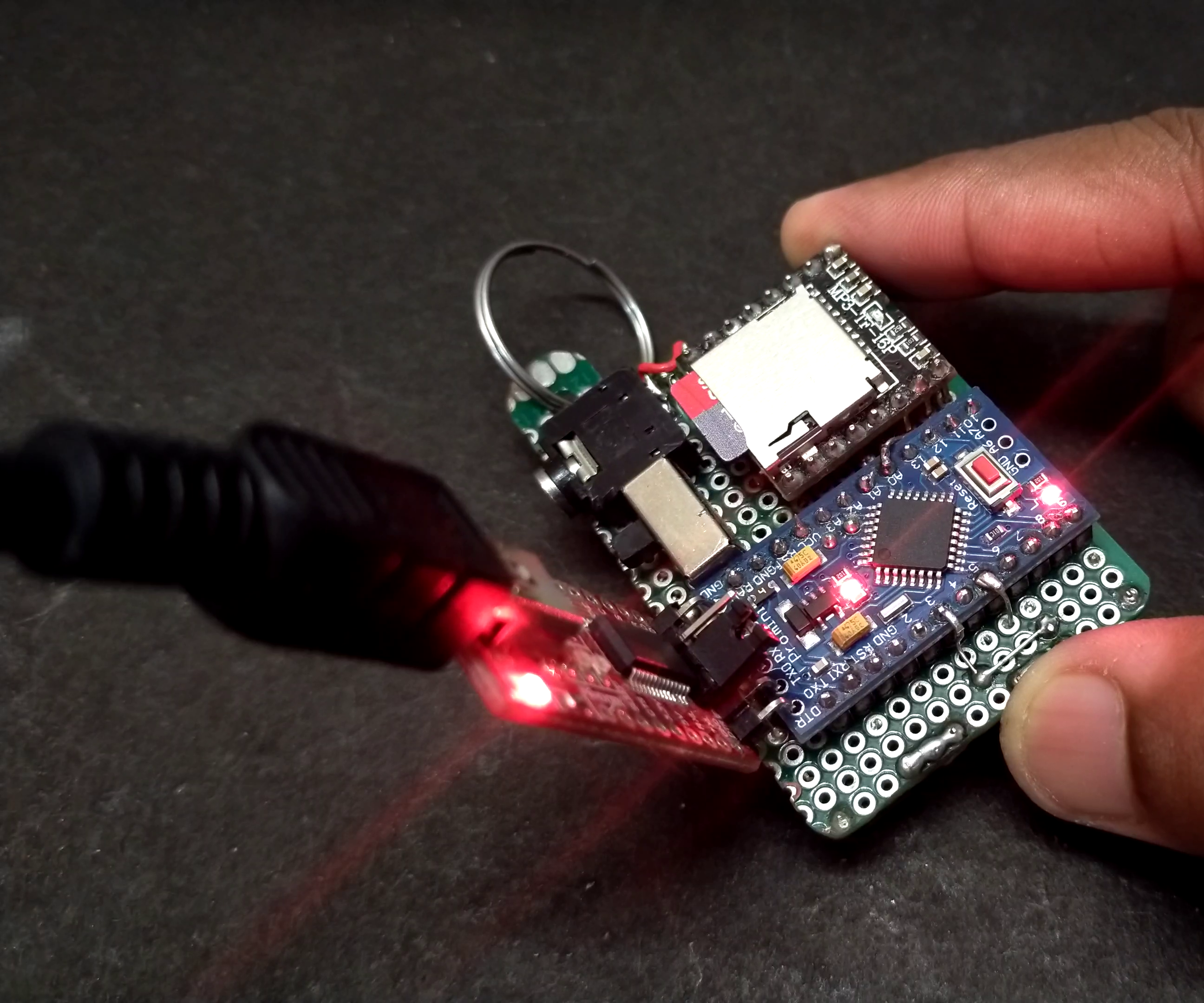 Arduino Retro Style MP3 Player! : 8 Steps (with Pictures) - Instructables