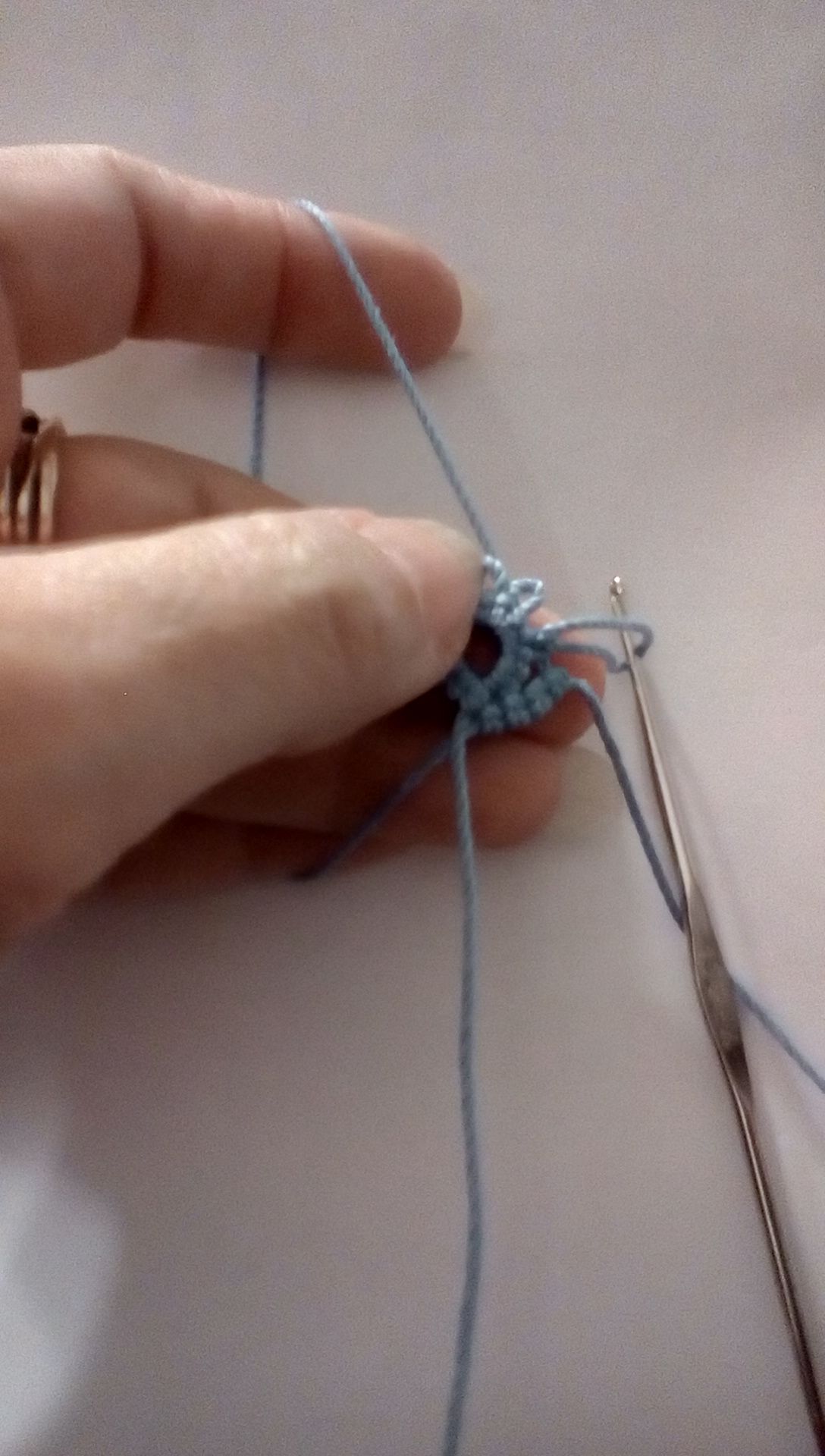 Tatting 101 : 12 Steps (with Pictures) - Instructables