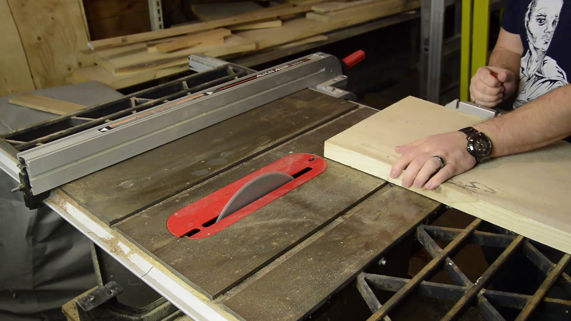 UCS Millennium Falcon Wall Mount : 14 Steps (with Pictures) - Instructables