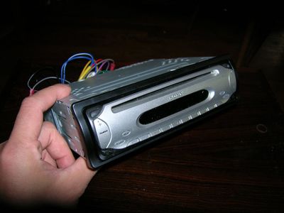 Recycling Old Car Radio Into an Audio Amplifier : 9 Steps (with ...