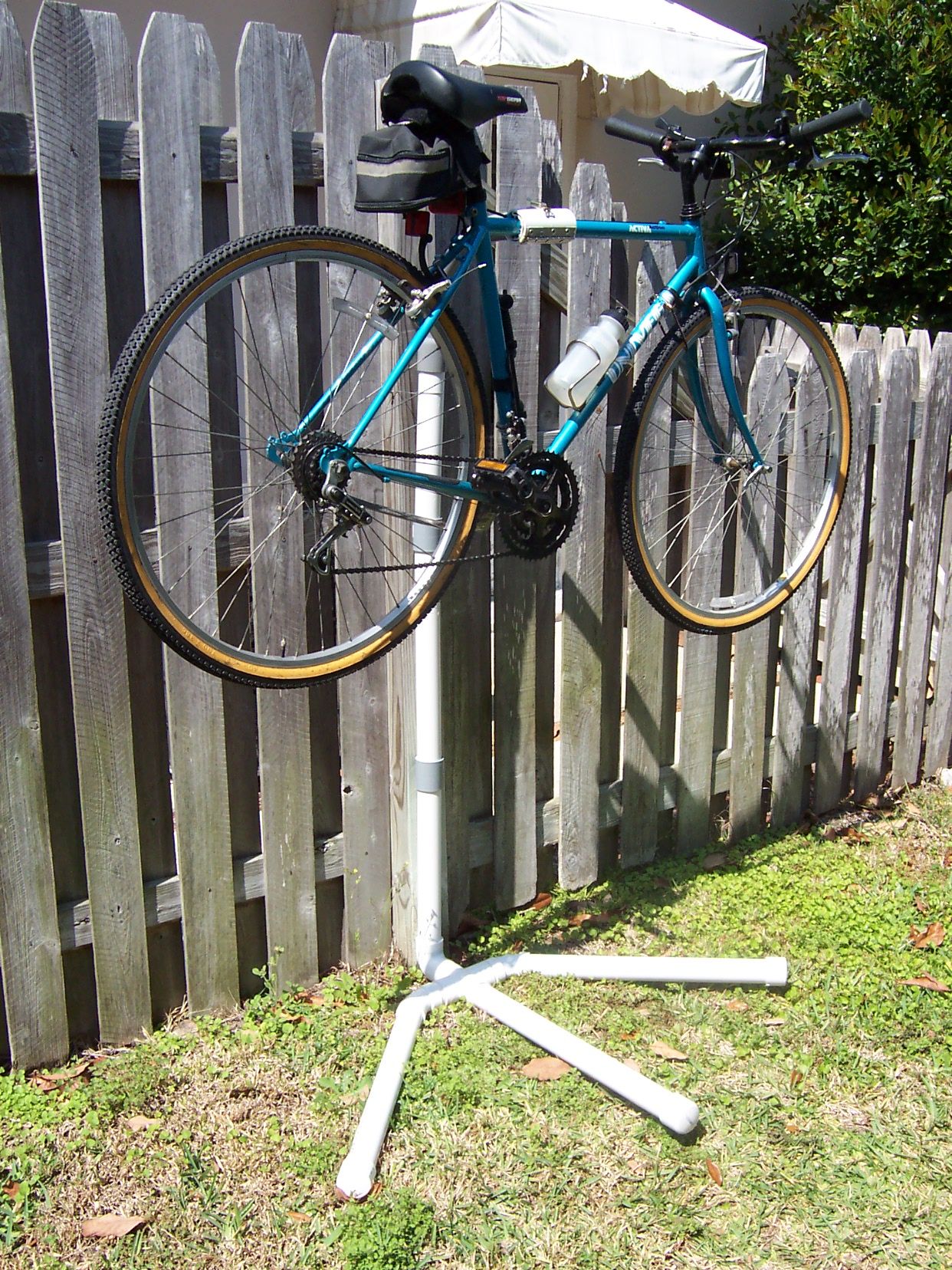 Adjustable & Portable Bicycle Stand : 4 Steps (with Pictures ...