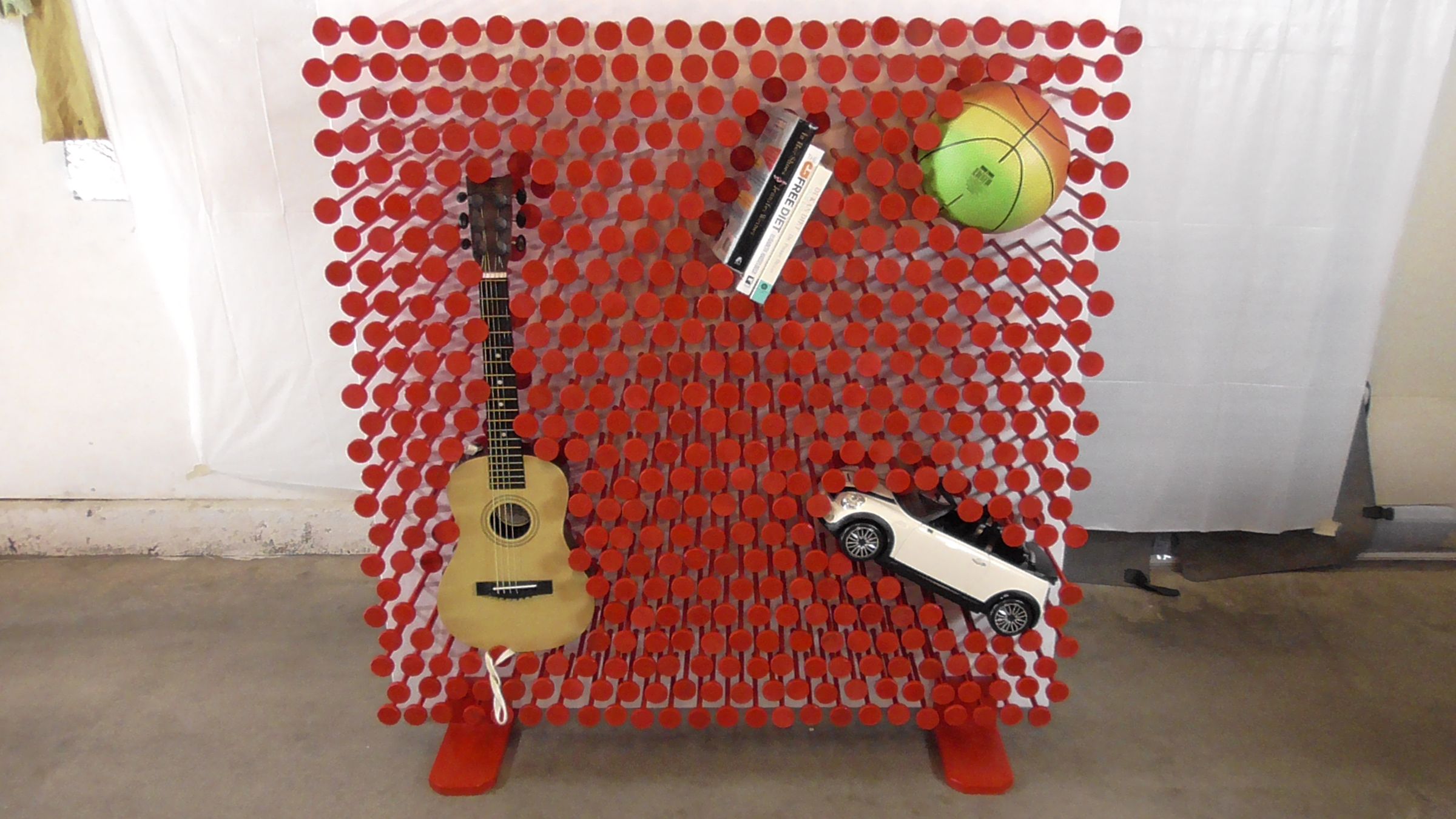 Giant Pin Art/pin Press : 4 Steps (with Pictures) - Instructables