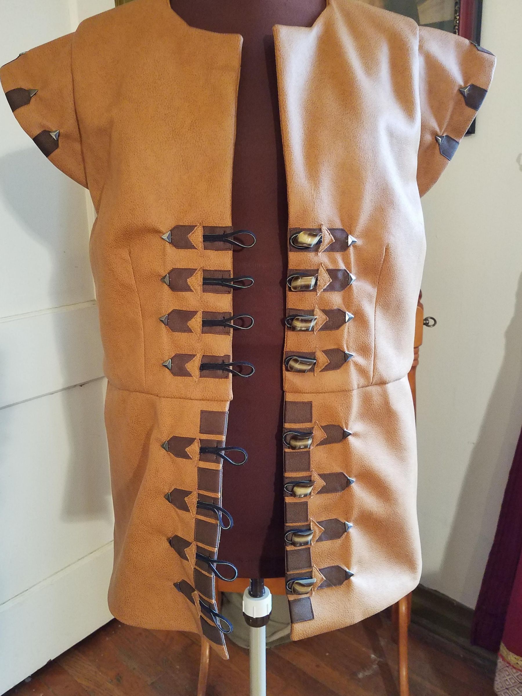 Robin Hood Costume : 6 Steps (with Pictures) - Instructables