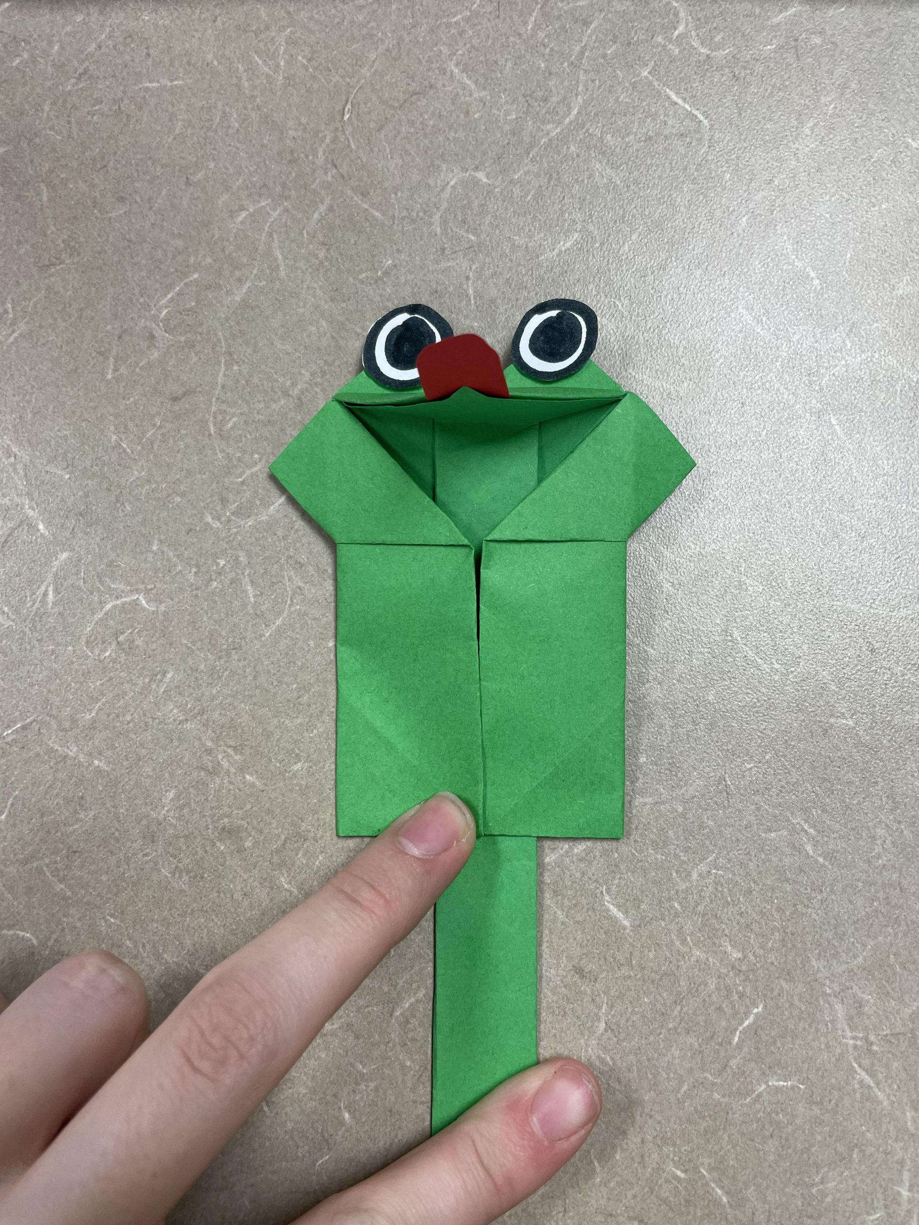 Origami Frog With a Moving Mouth : 7 Steps (with Pictures) - Instructables