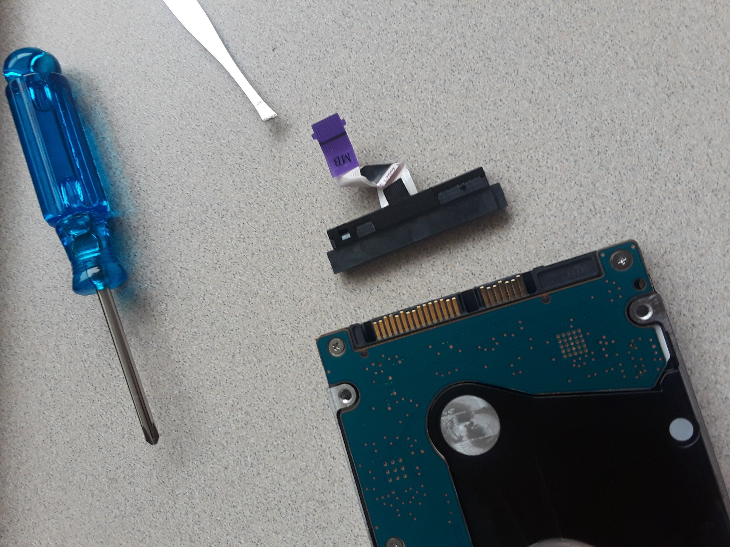 How to Access a Dell Inspiron 15 3000 Series Hard Drive : 10 Steps ...