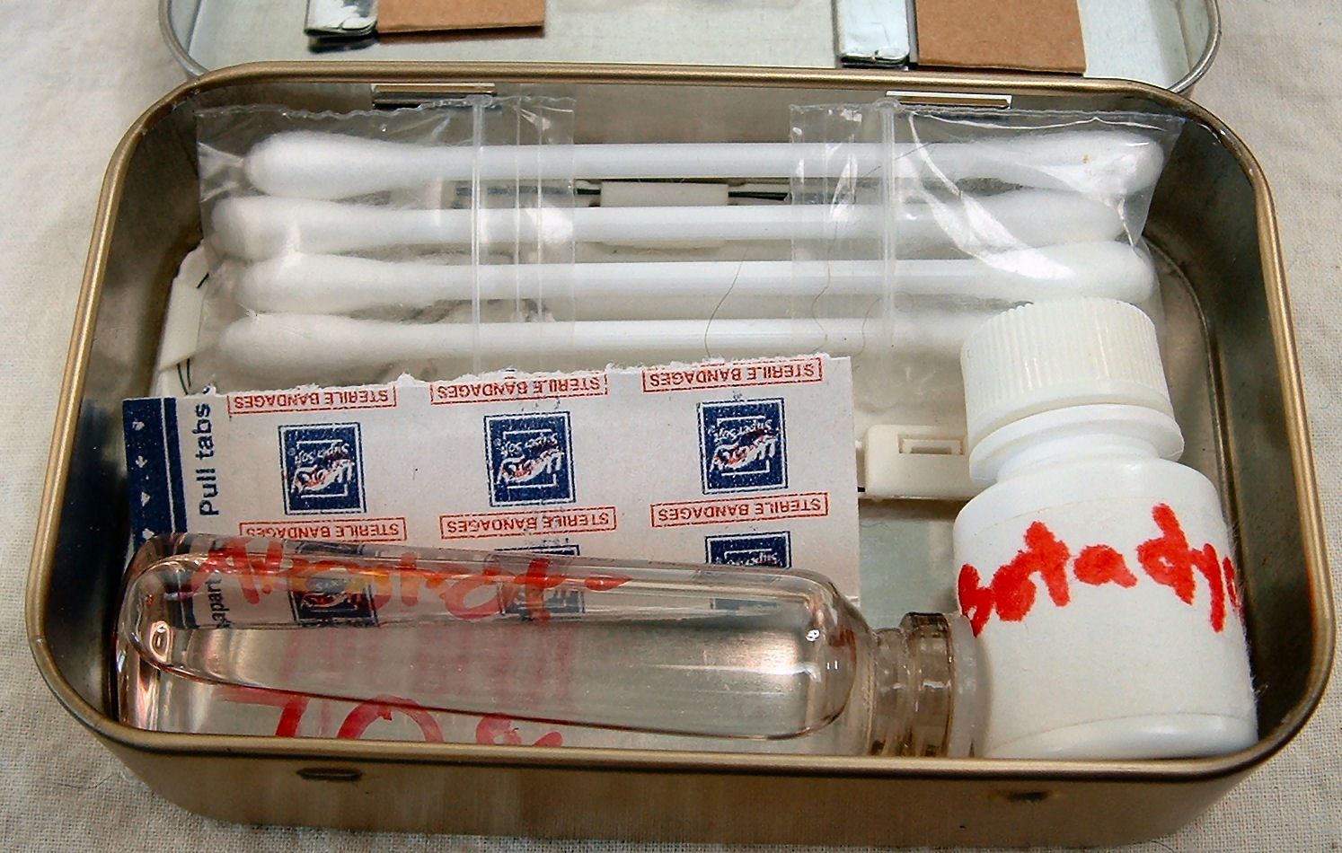 Pocket First Aid Kit : 10 Steps - Instructables