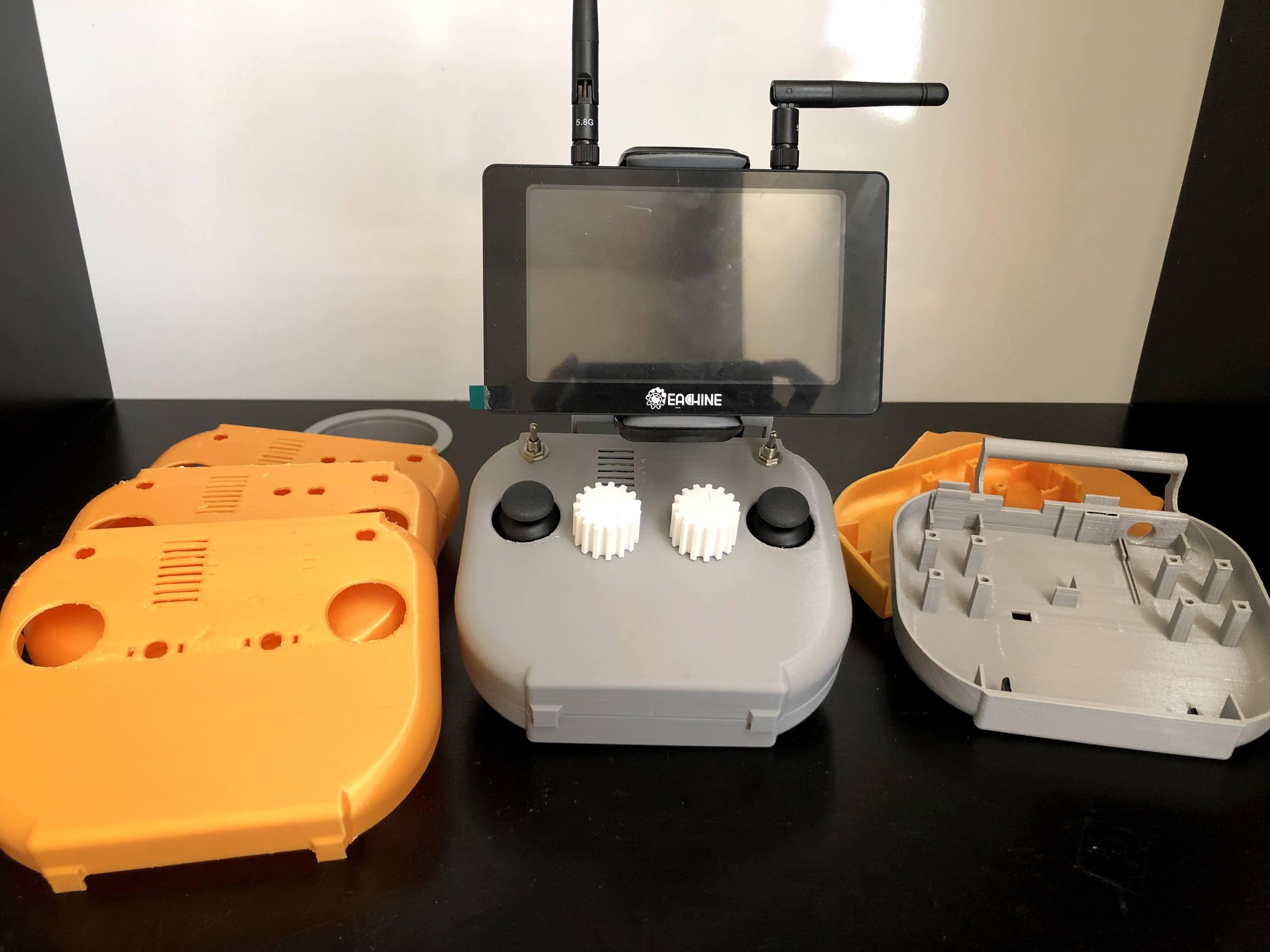 3D Printed FPV Arduino RC Tank With Controller : 4 Steps (with Pictures ...