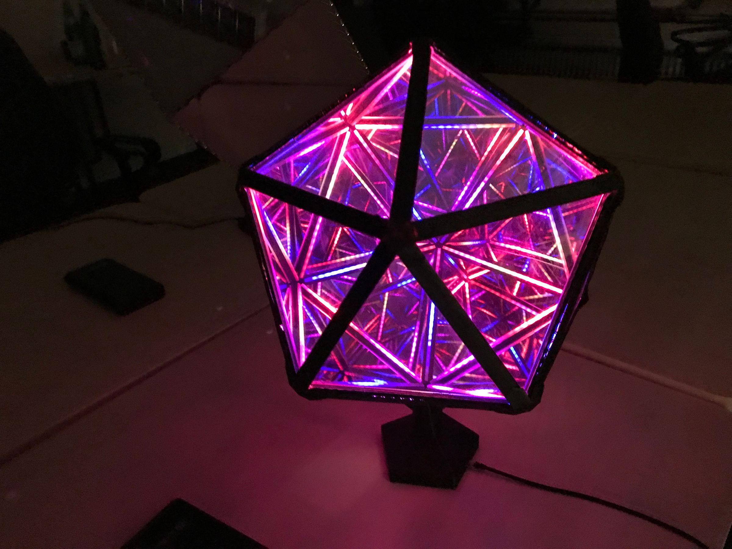 Infinity Icosahedron 2.0 : 5 Steps (with Pictures) - Instructables