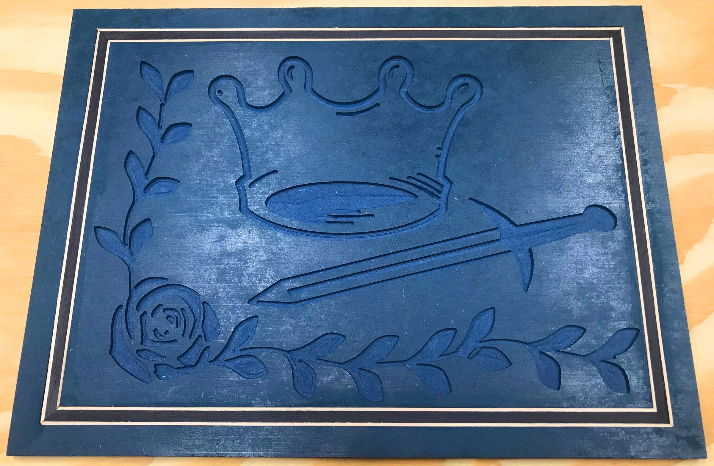 Custom DM Screen : 13 Steps (with Pictures) - Instructables