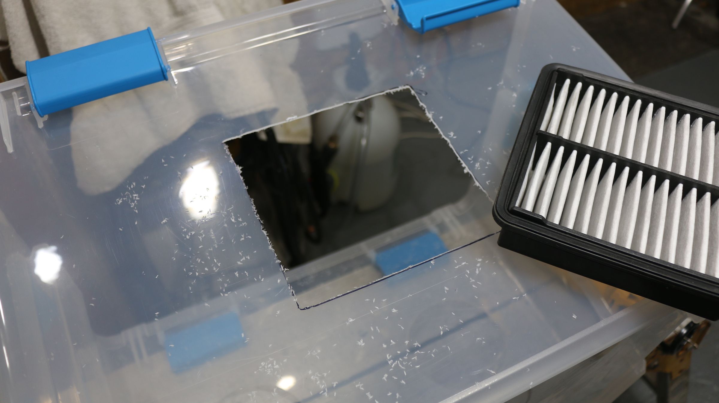 DIY Sandblasting Cabinet and Etching Glass : 4 Steps (with Pictures ...
