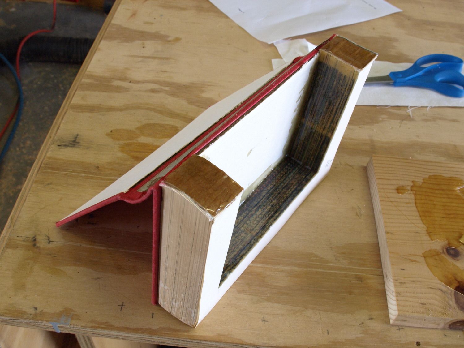 Better Book Safe : 8 Steps (with Pictures) - Instructables