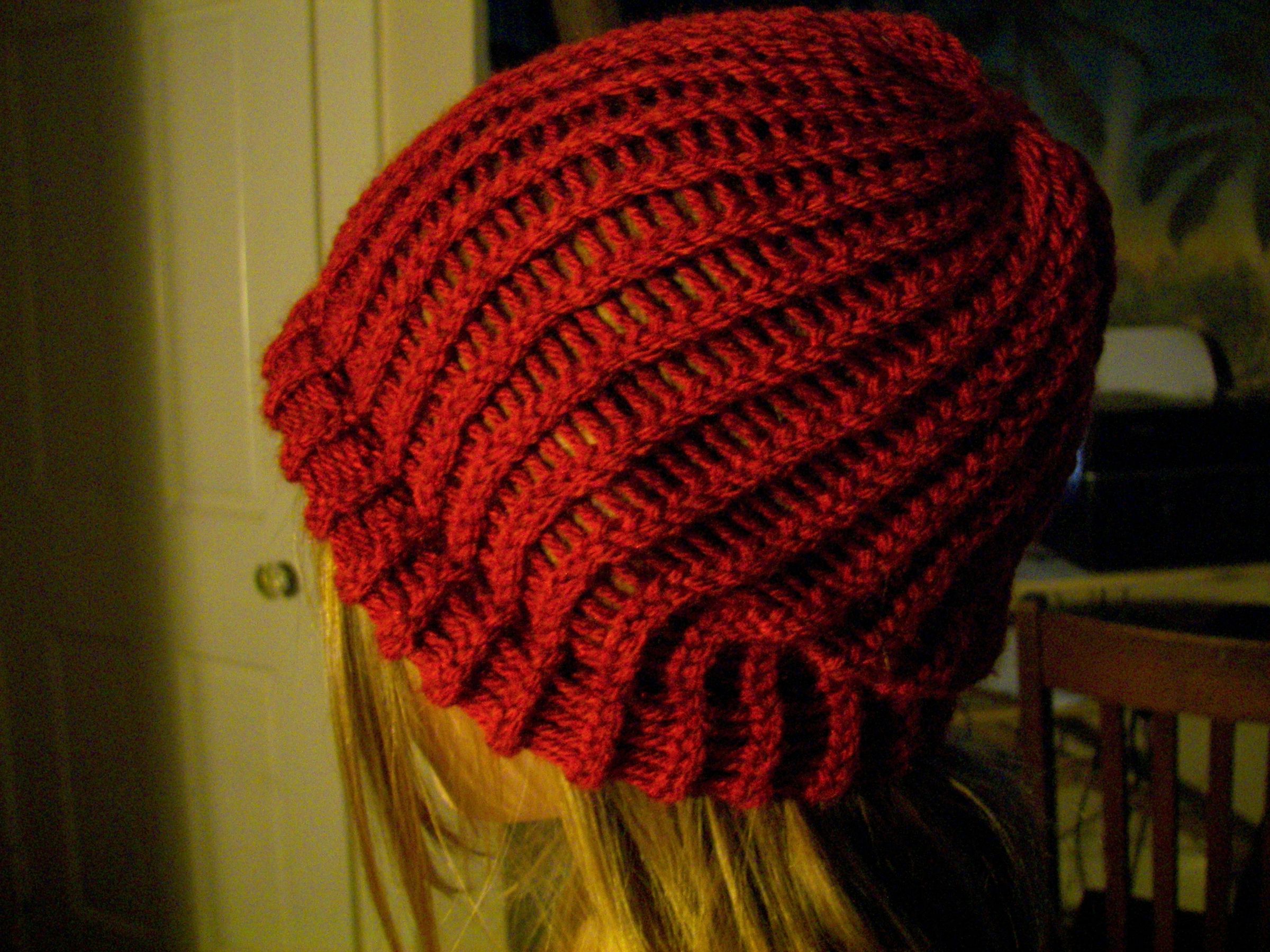 Make a Hat on a Circular Loom : 5 Steps (with Pictures) - Instructables
