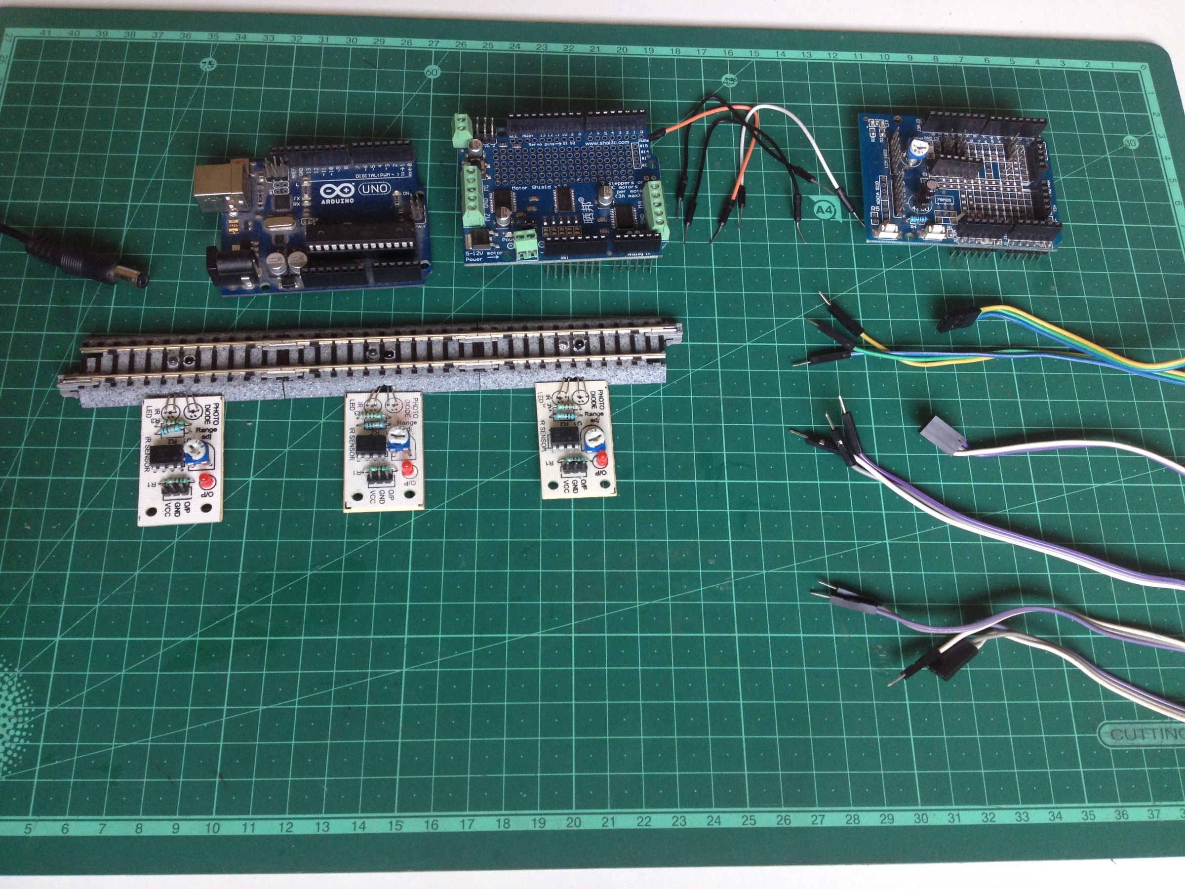 Automated Point to Point Model Railroad With Yard Siding : 10 Steps ...