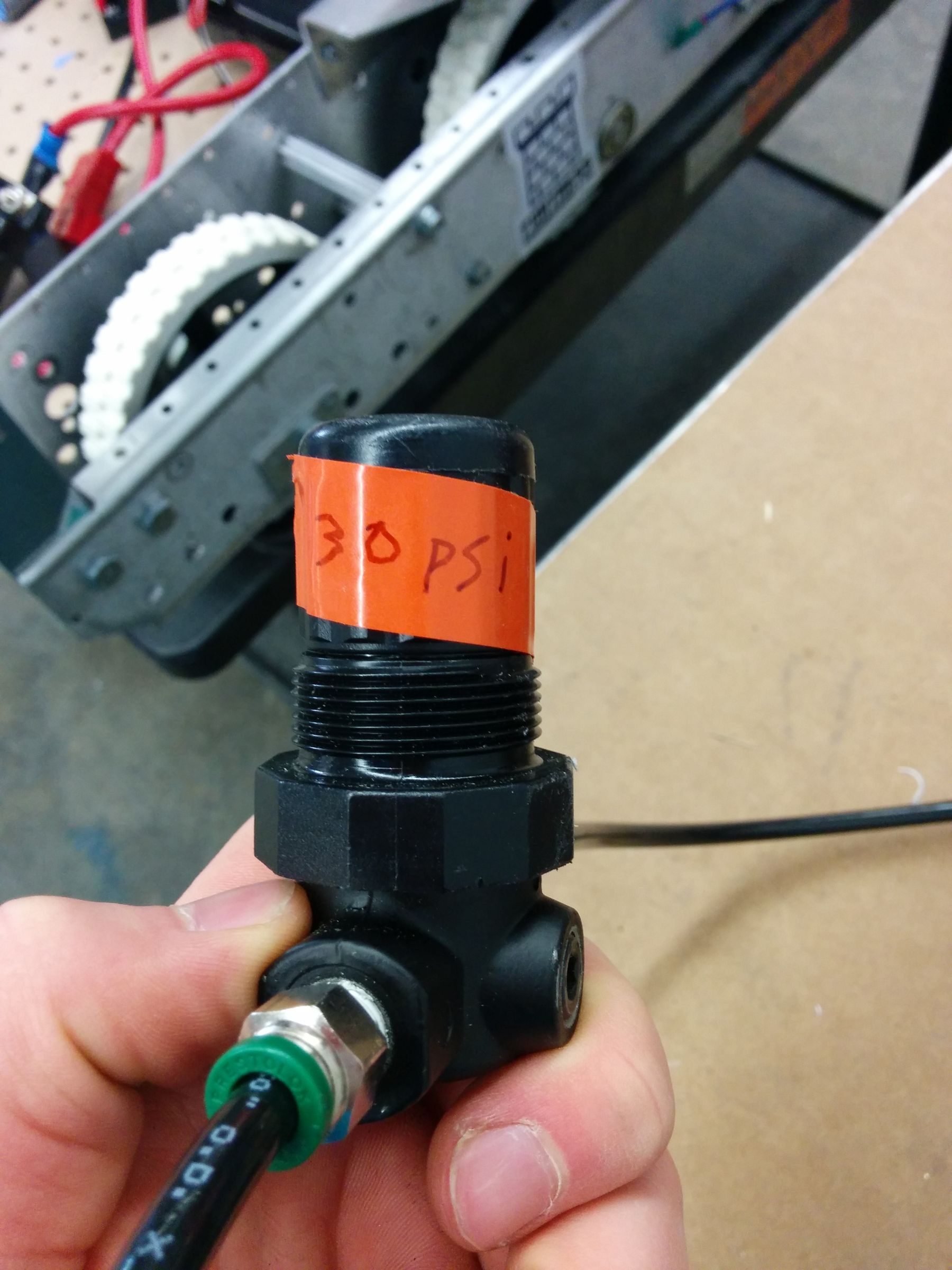 How to Create a Pneumatic System for (F.I.R.S.T) Robots : 7 Steps ...