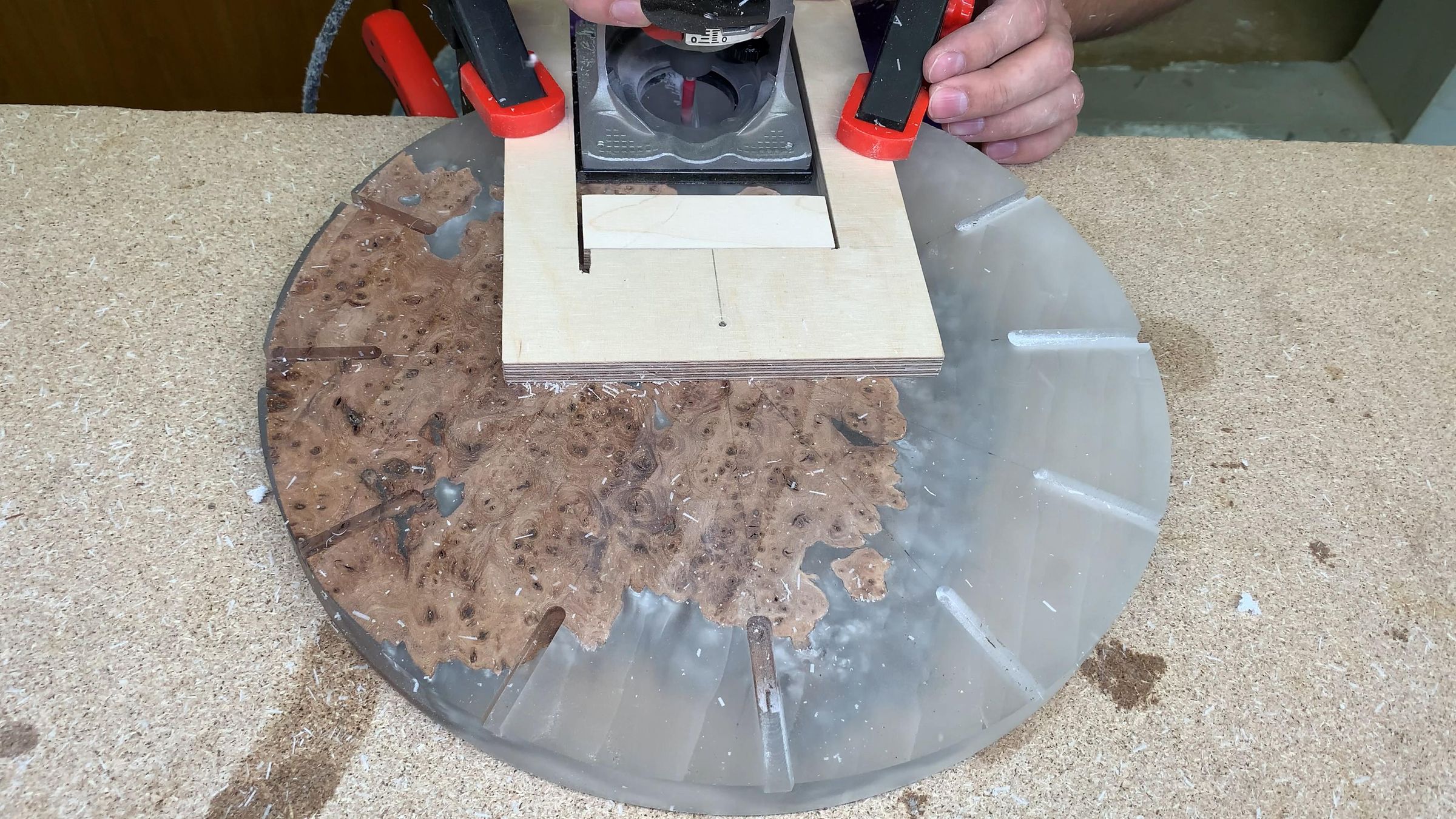 Frosted Epoxy Resin Clock : 20 Steps (with Pictures) - Instructables