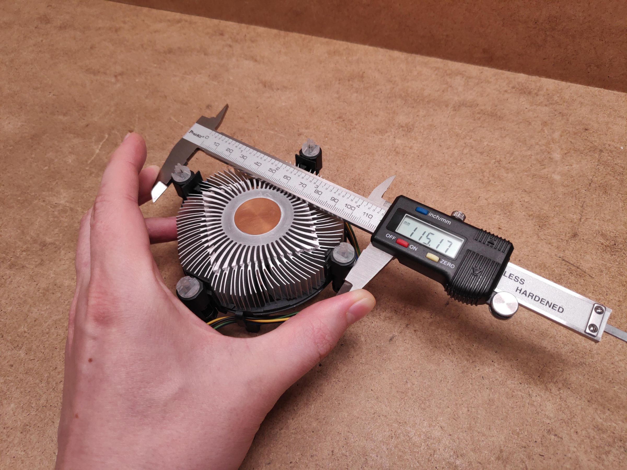 3D Printed Natural-Color Cost-Effective Worklight (Extreme Attention to ...