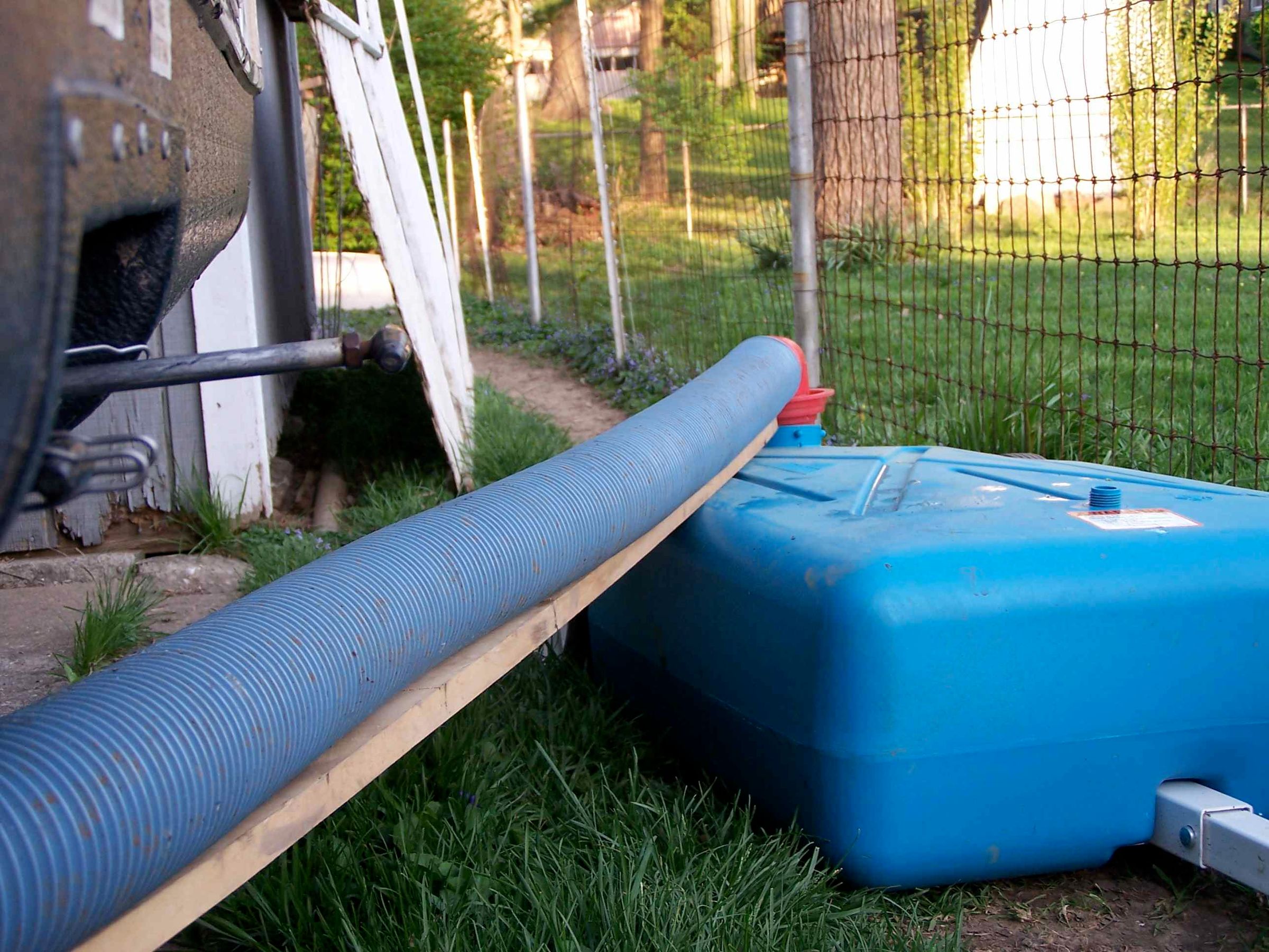 How to Drain an RV's Black and Gray Tanks. : 6 Steps - Instructables