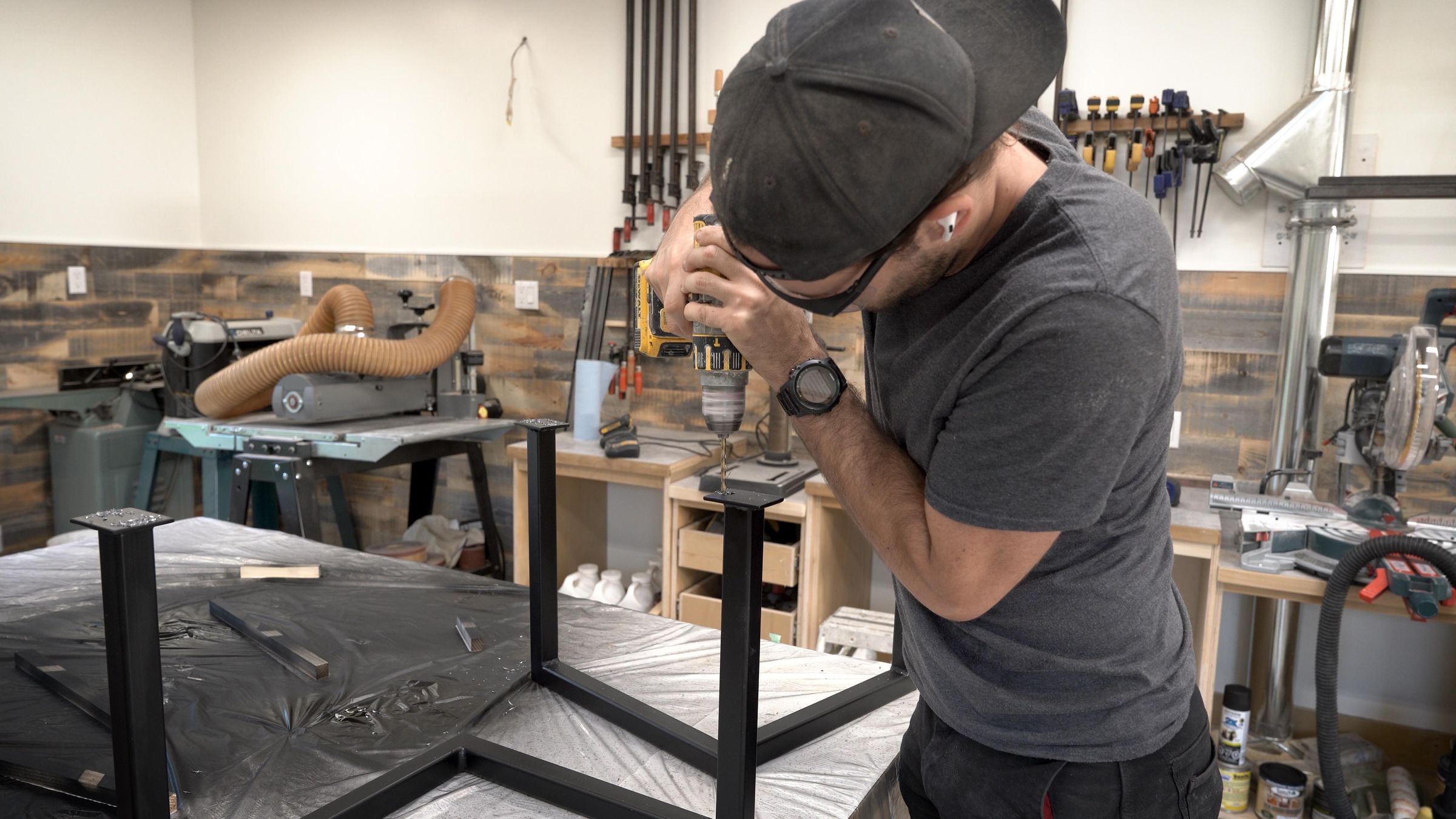 Pixelated Clear Epoxy Table : 20 Steps (with Pictures) - Instructables