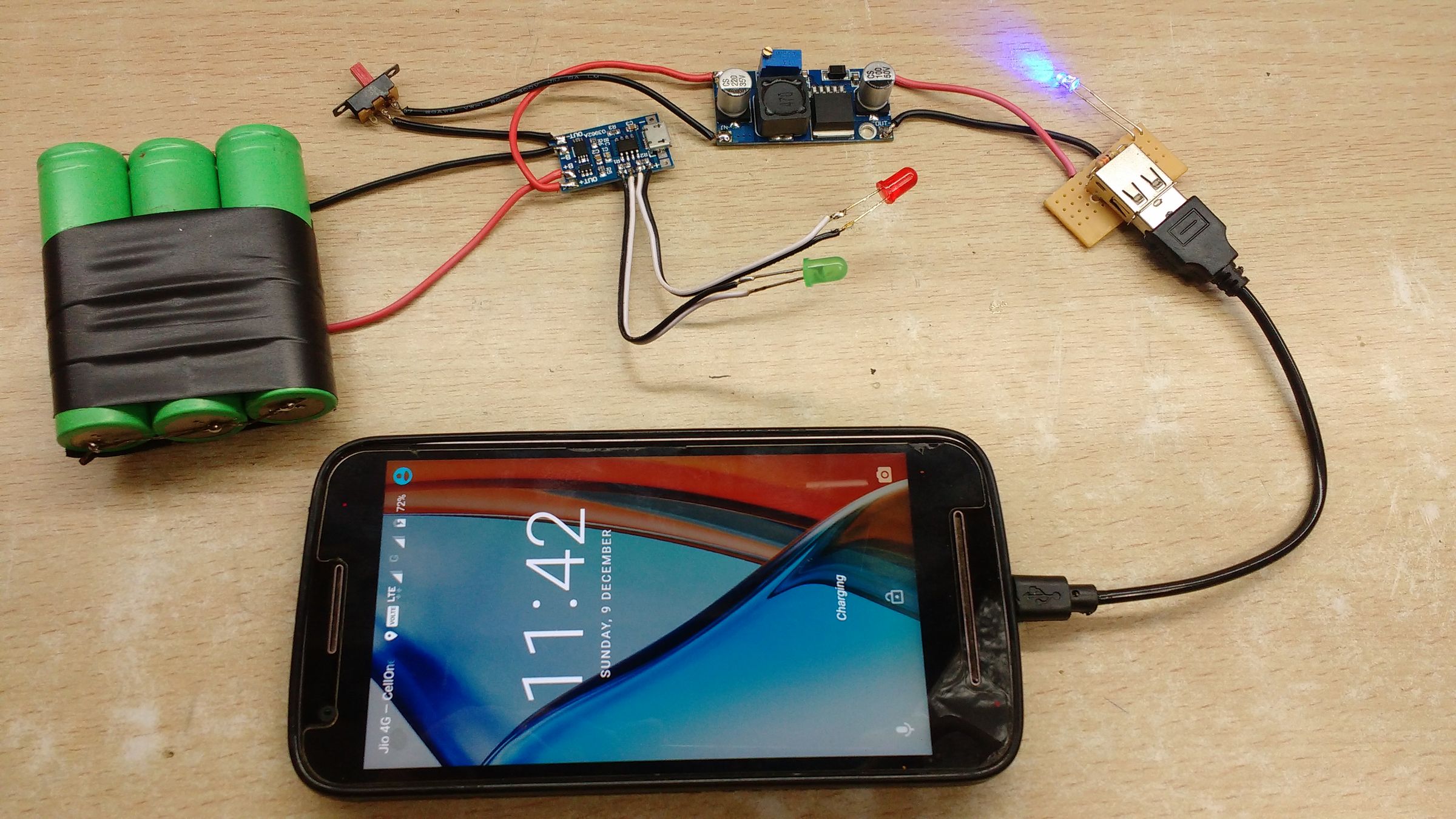 How to Make Power Bank on Your Own Easily : 7 Steps (with Pictures ...