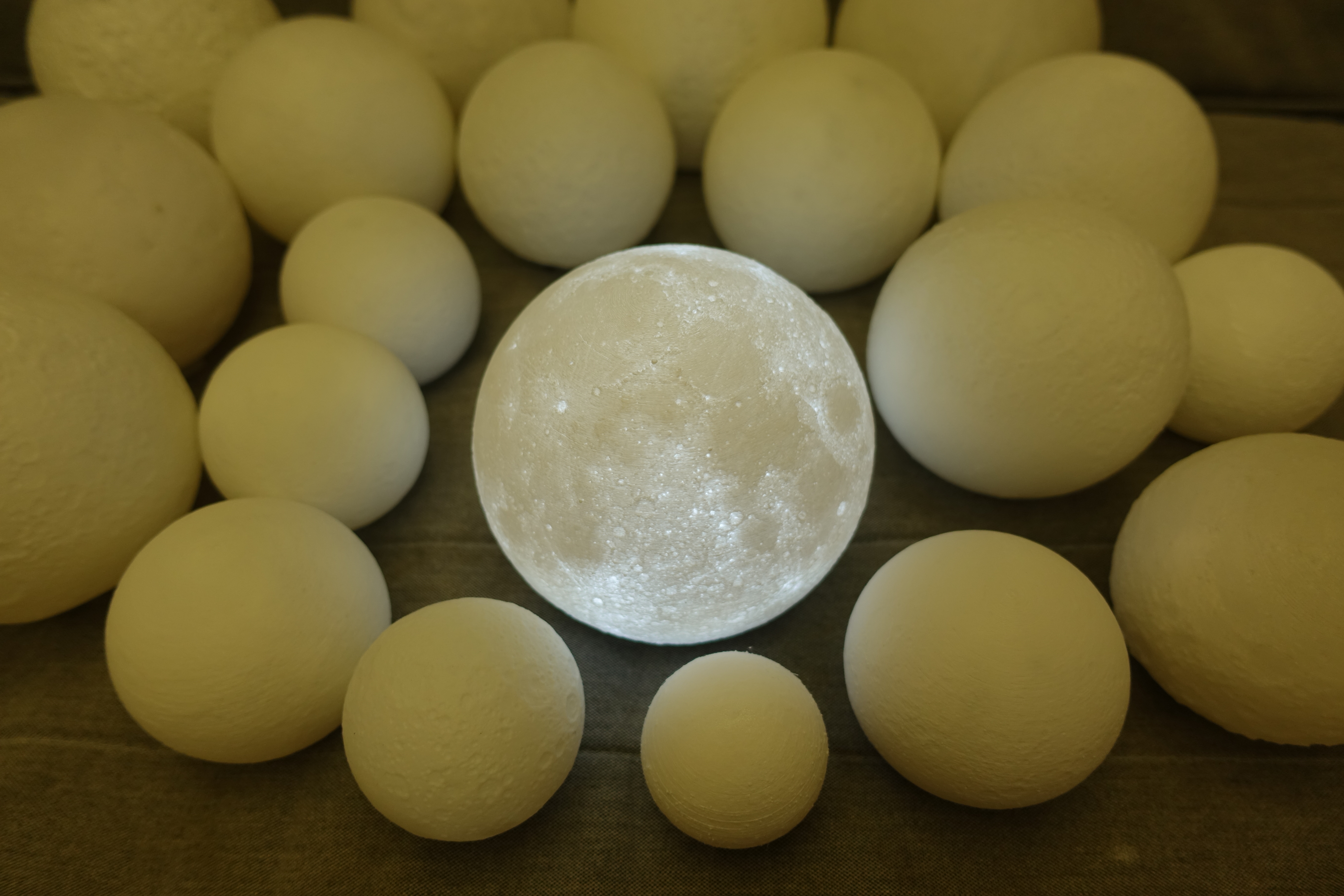 High Detailed Moon Lamp : 18 Steps (with Pictures) - Instructables