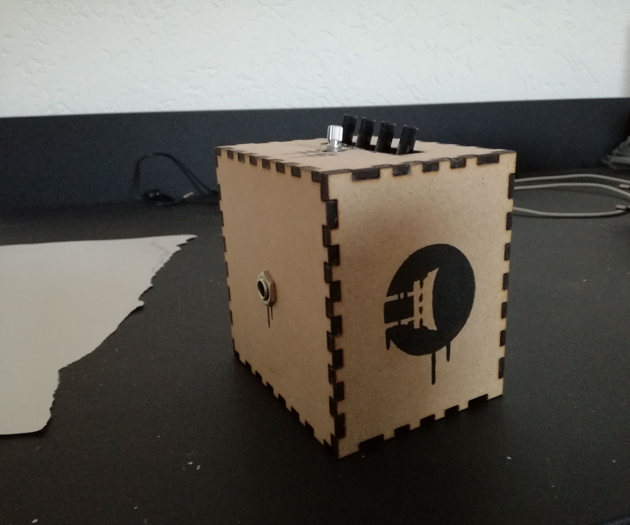 Synthesizer : 3 Steps - Instructables