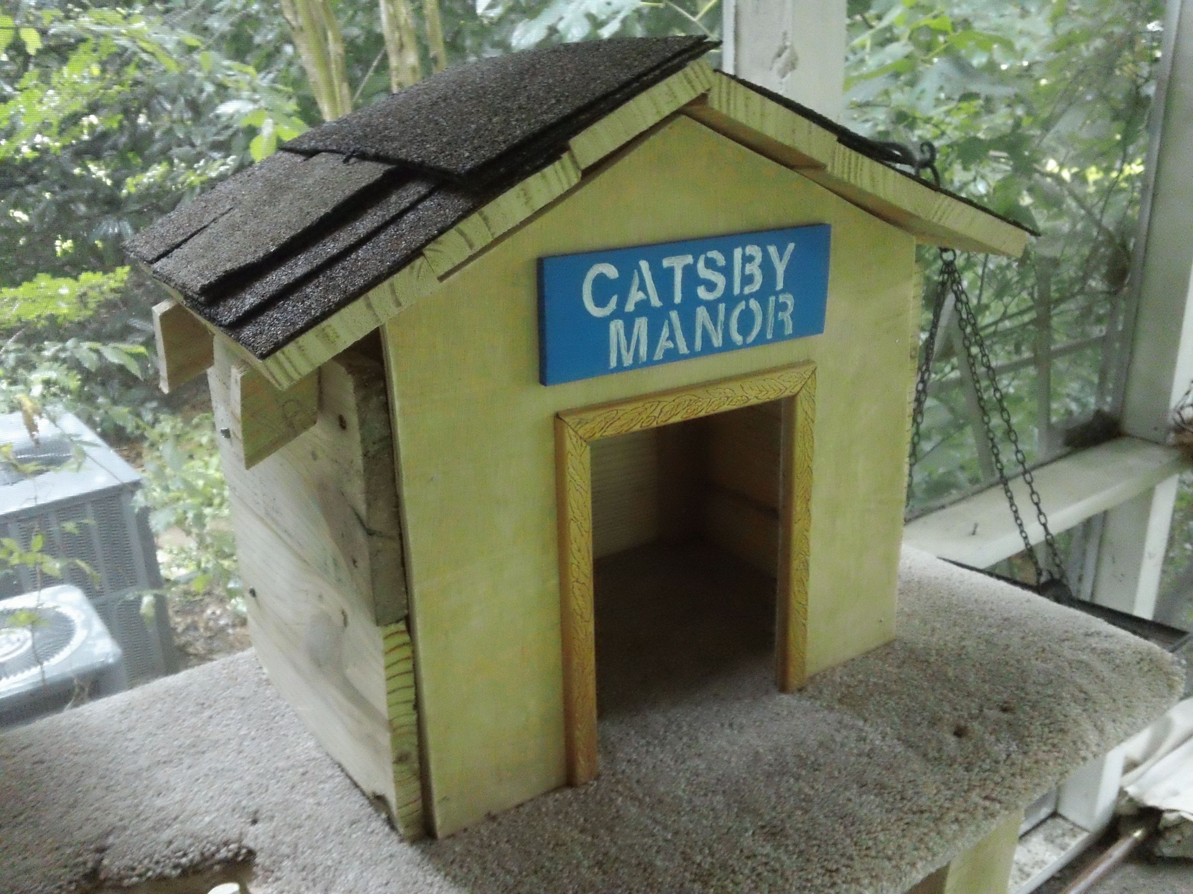 Pallet Cat House : 6 Steps (with Pictures) - Instructables