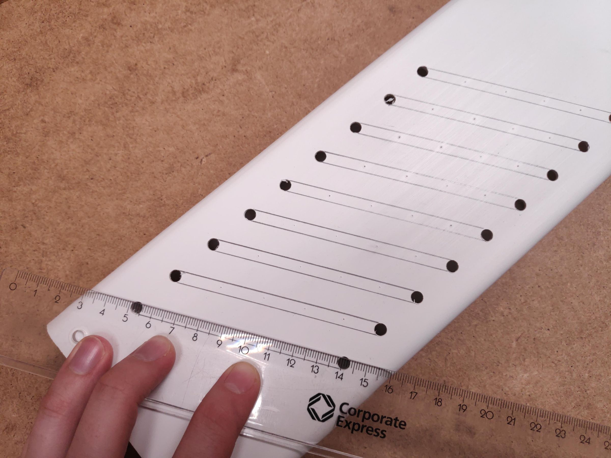 Modern Brushed-Aluminum-Look Tower Lamp (Basic Tools) : 12 Steps (with ...