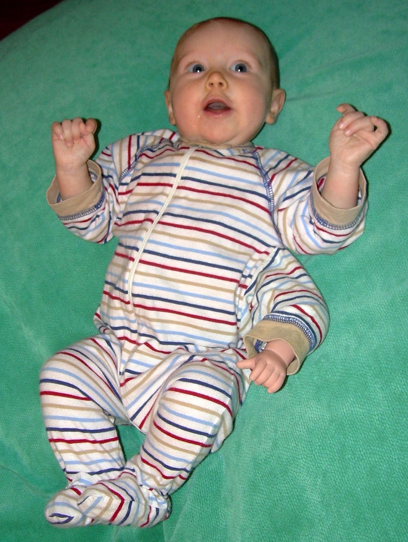 Happy Mutant 3-Armed Baby Costume : 10 Steps (with Pictures ...