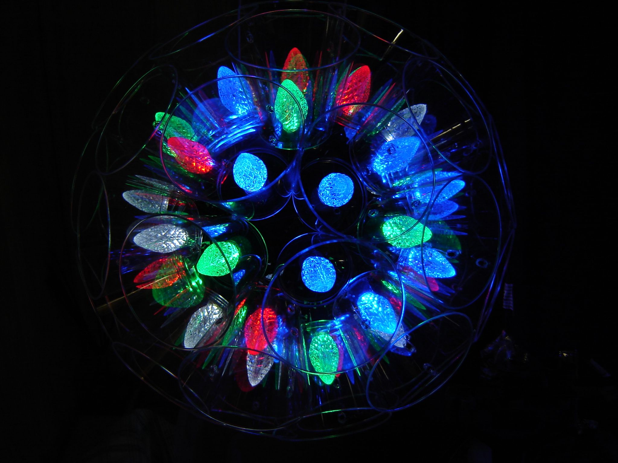"Godzilla" the Giant Sparkleball : 7 Steps (with Pictures) - Instructables