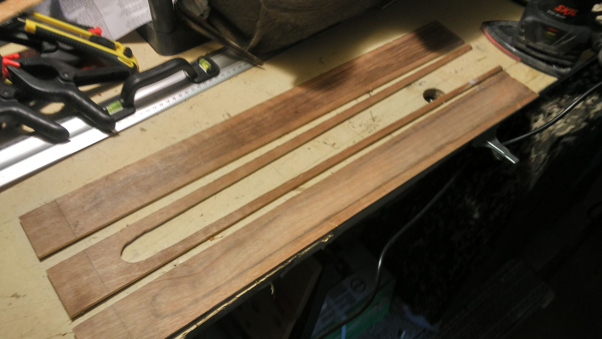 Viking Sword Scabbard - DIY : 12 Steps - Instructables