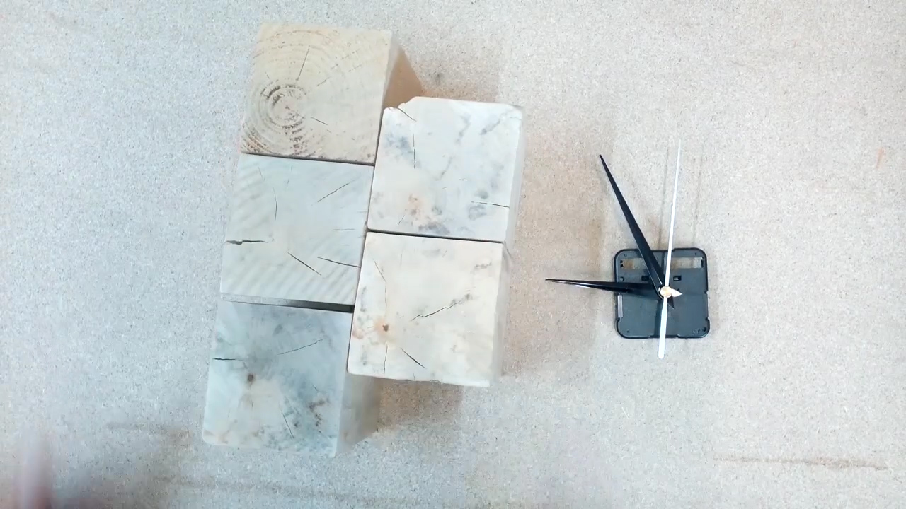 A Clock From Pallet Wood Blocks : 7 Steps (with Pictures) - Instructables