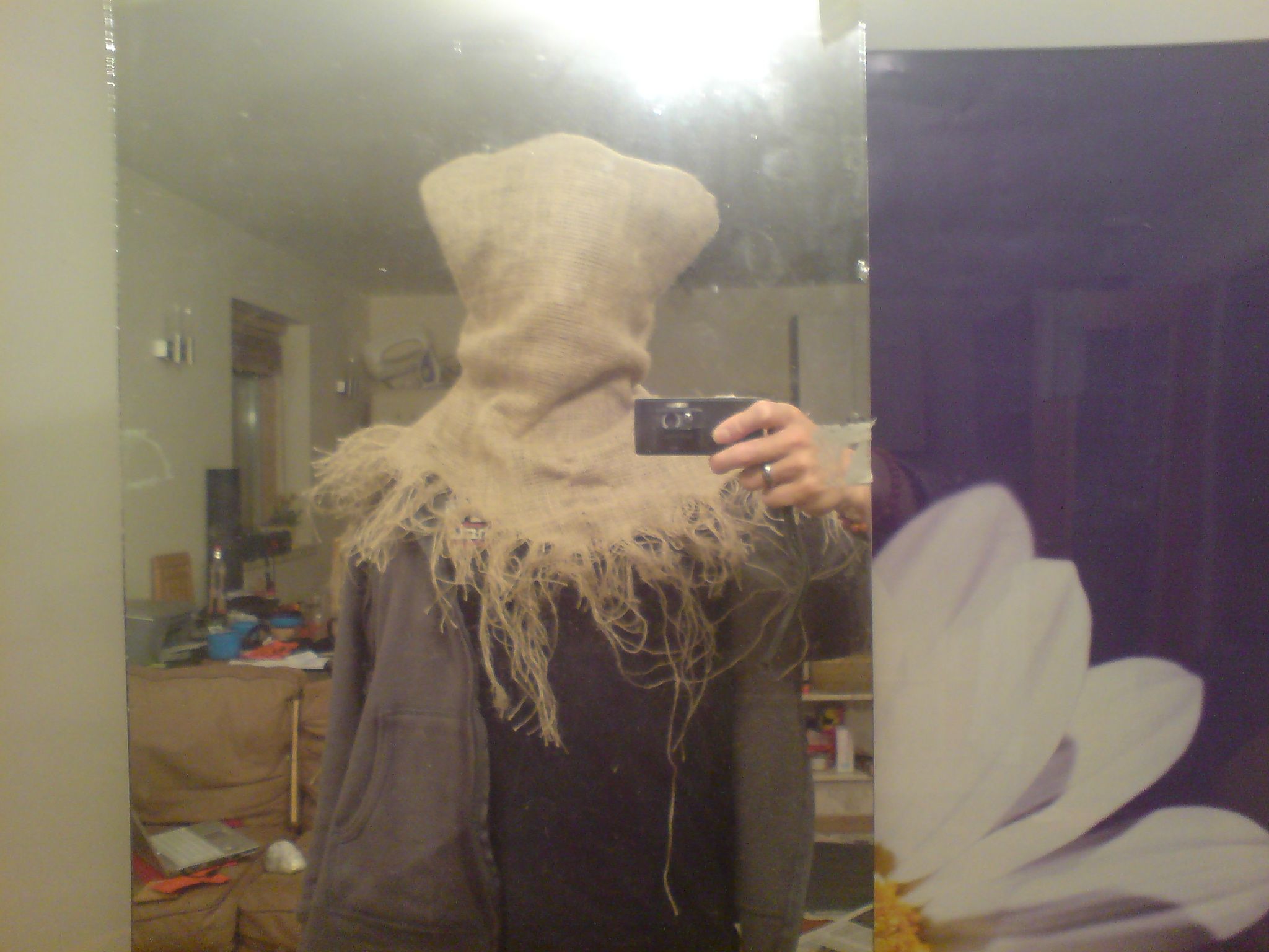How to Make a Doctor Who Scarecrow : 11 Steps - Instructables