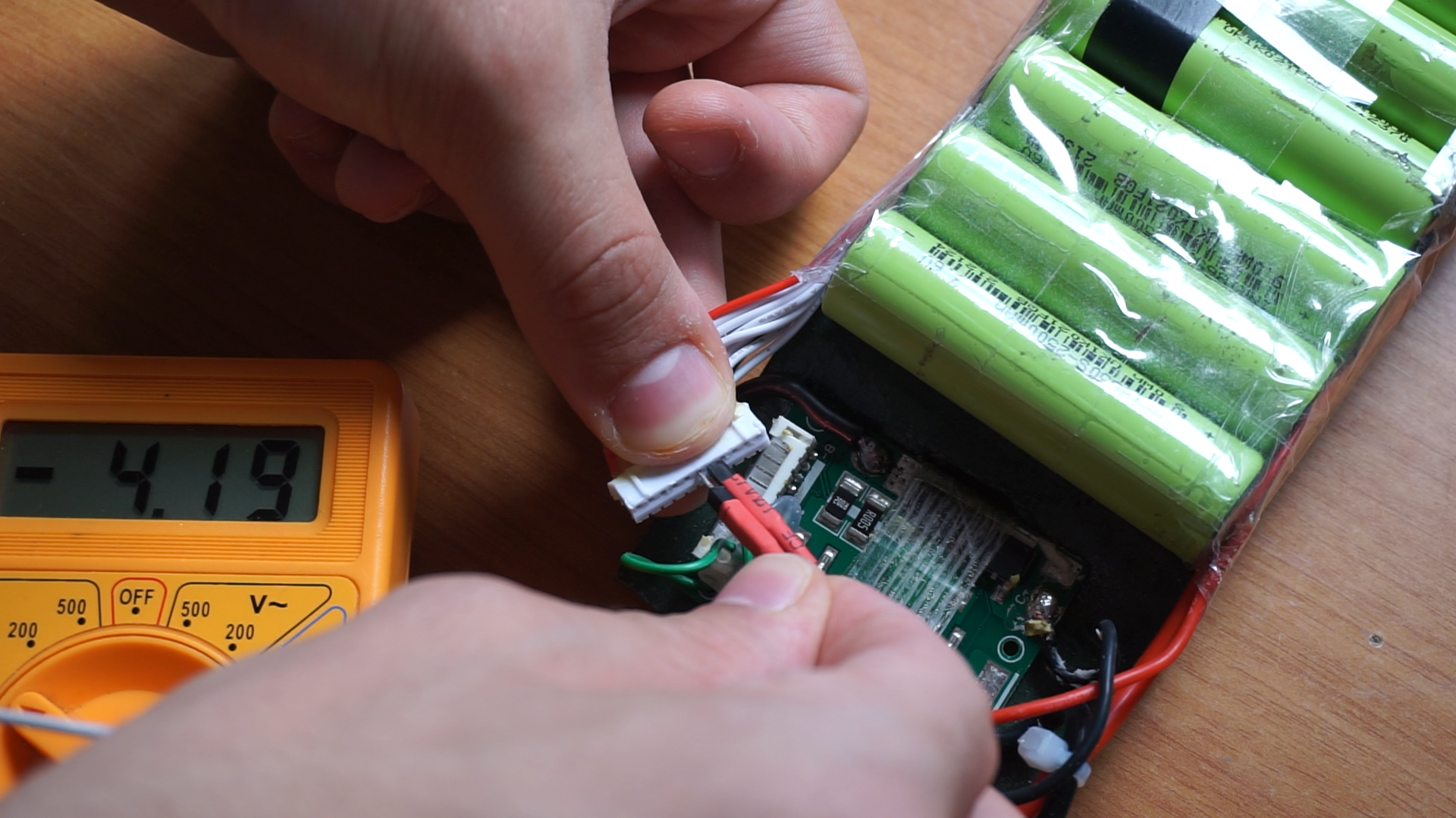 How to Balance a Battery Pack With USB or the Traditional Method ...